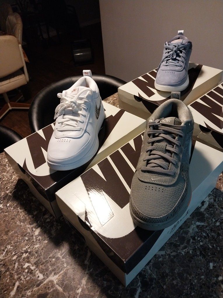 DBook Chapter 1. Brand New! Never Worn for Sale in Mesa, AZ - OfferUp