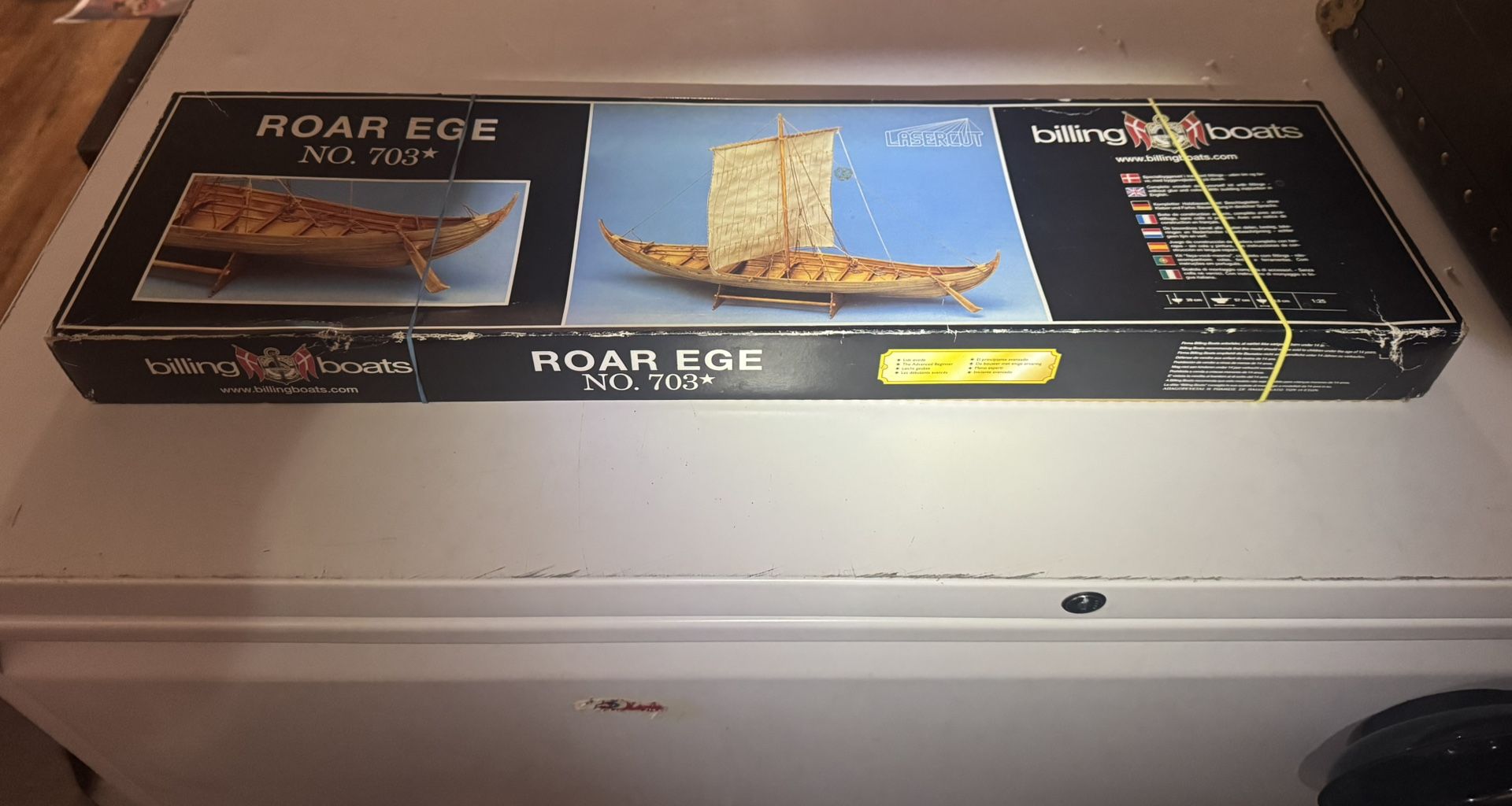 Billing Boats Roar Ege 703 danish Viking long ship 1:25 wooden model ...