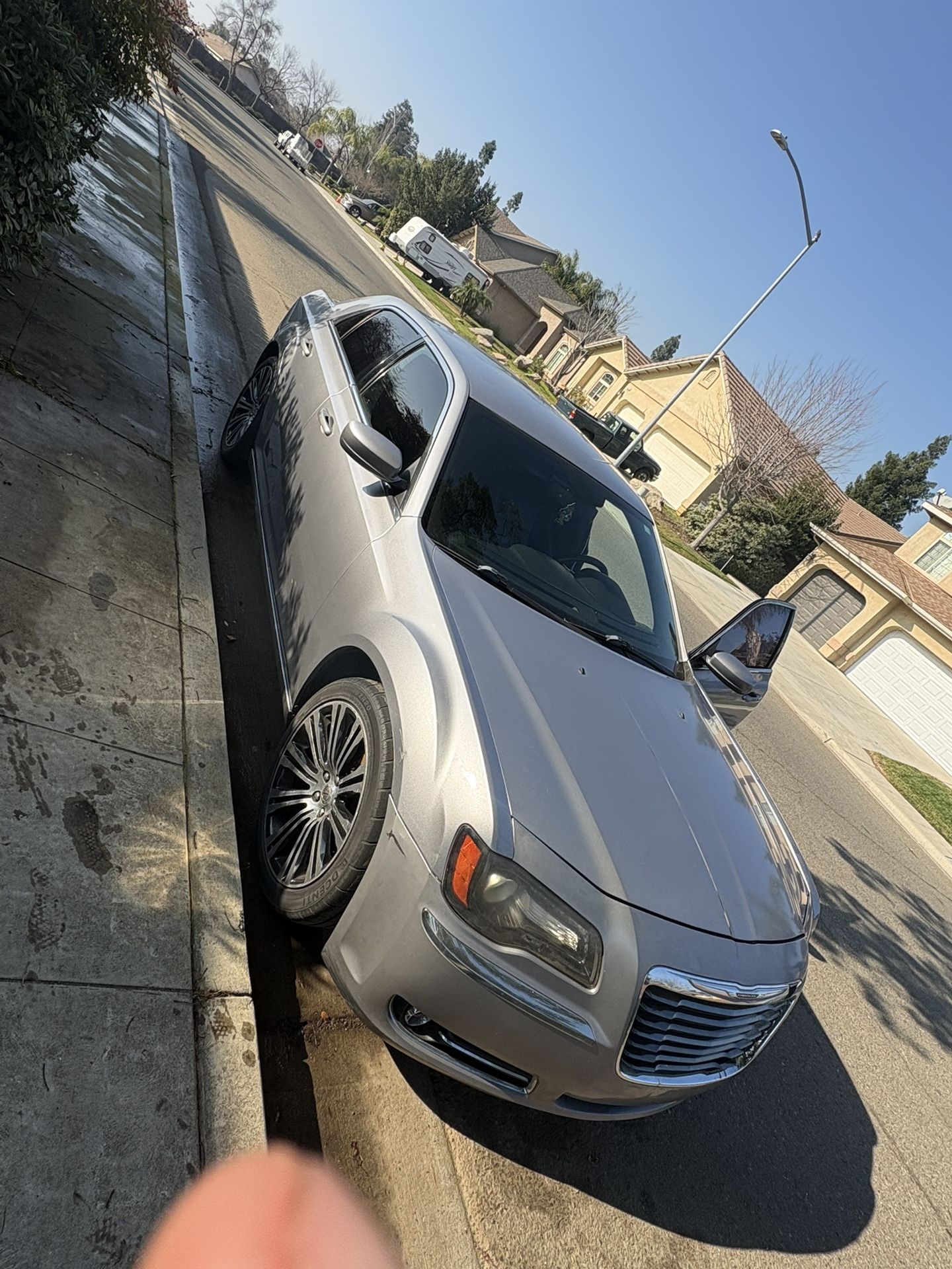 2013 Chrysler 300 for Sale in Fresno, CA - OfferUp