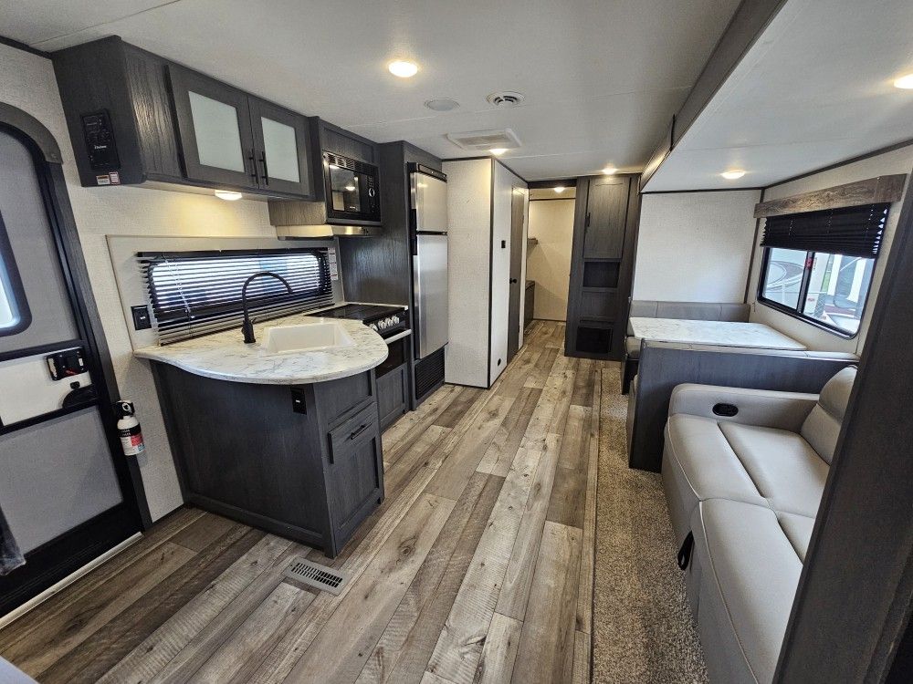 2021 Dutchmen Aspen Trail 29BH for Sale in Hemet, CA - OfferUp