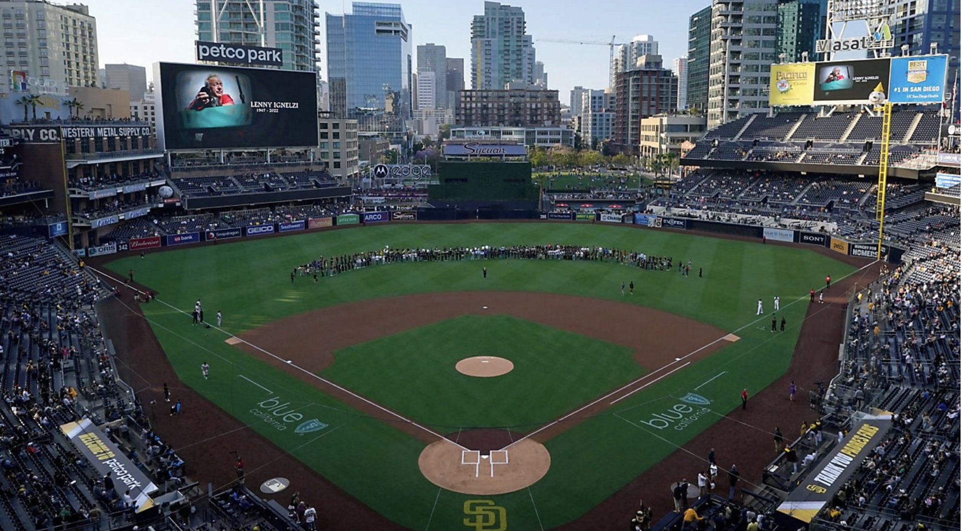 Two Padres Tickets // Sept 3 - 6 for Sale in San Diego, CA - OfferUp