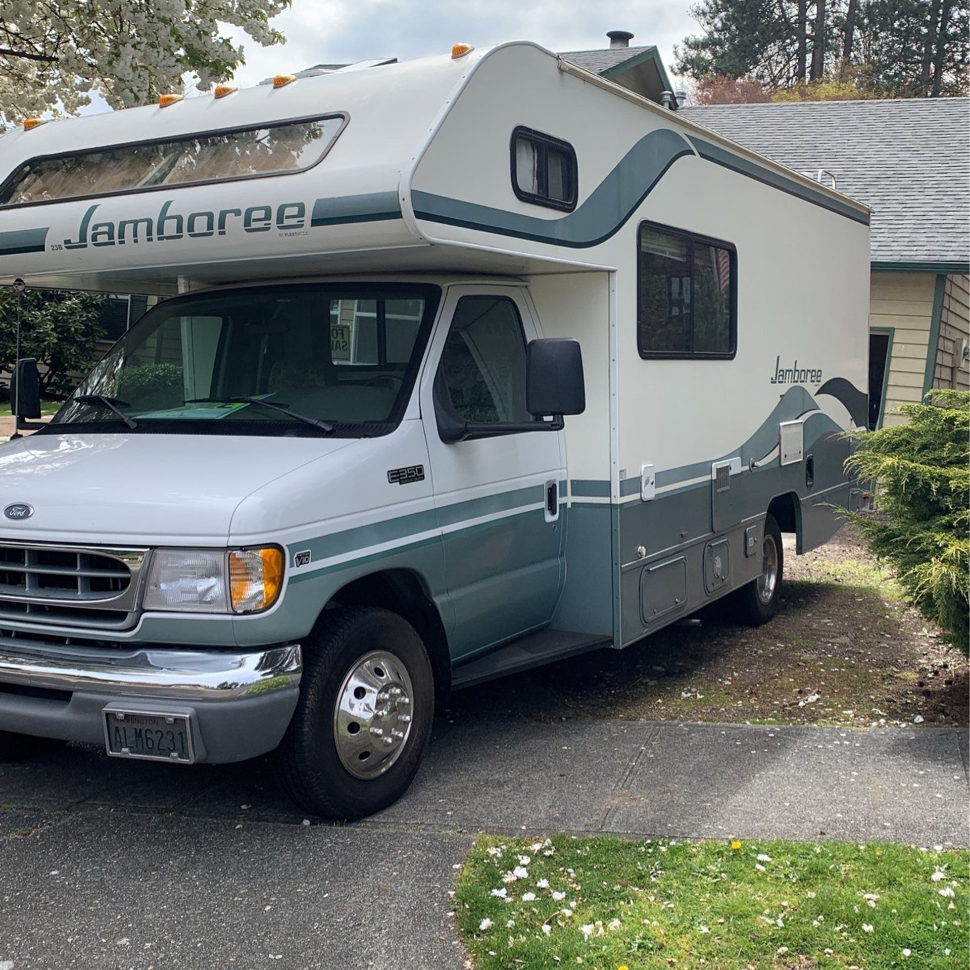1999 24 Foot Class C Jamboree Motorhome PENDING SALE for Sale in ...