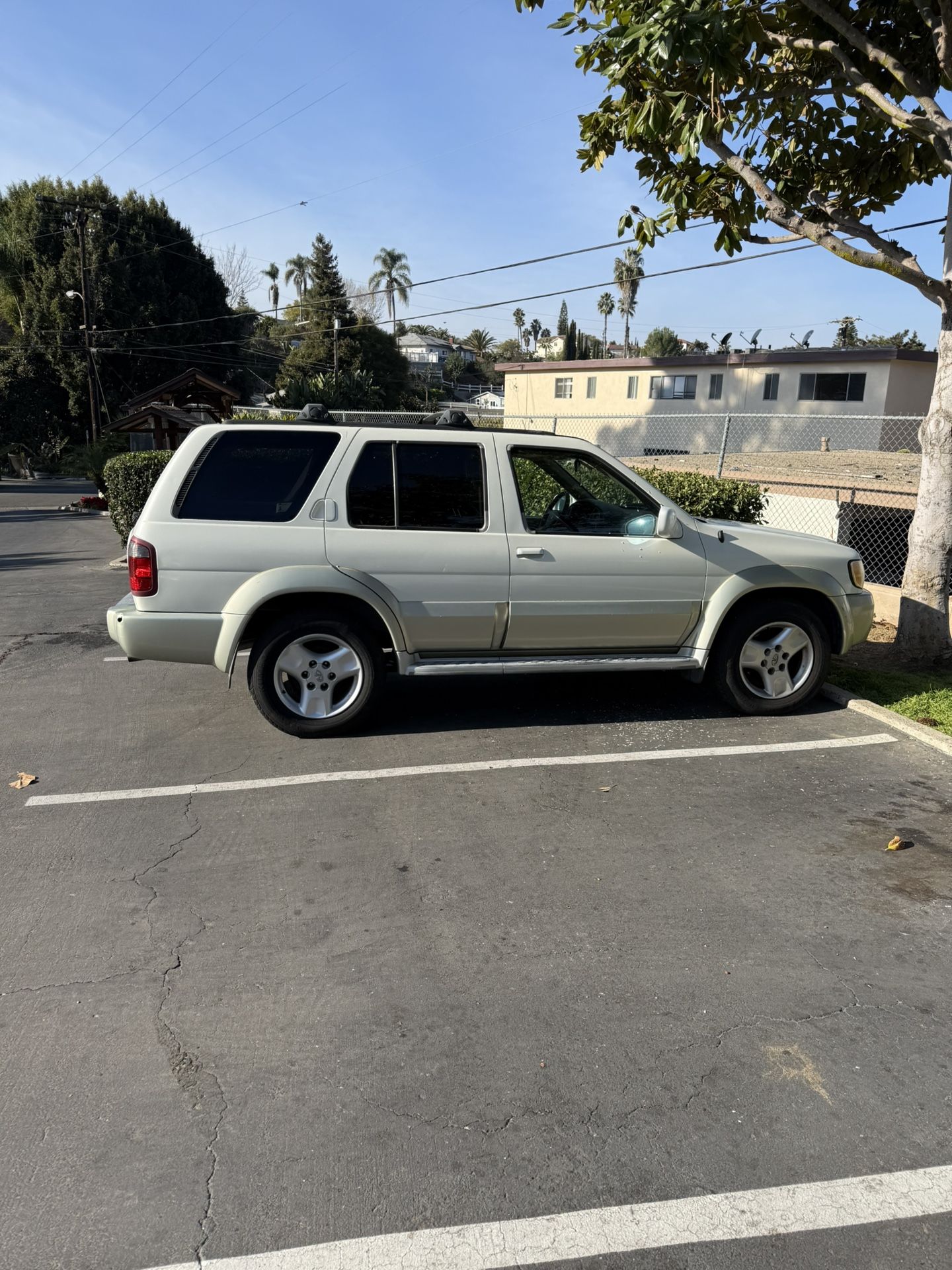 2003 Infiniti QX4 for Sale in Vista, CA - OfferUp