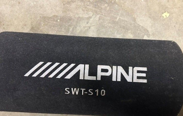Alpine Swt S10 Subwoofer for Sale in Vancouver, WA - OfferUp