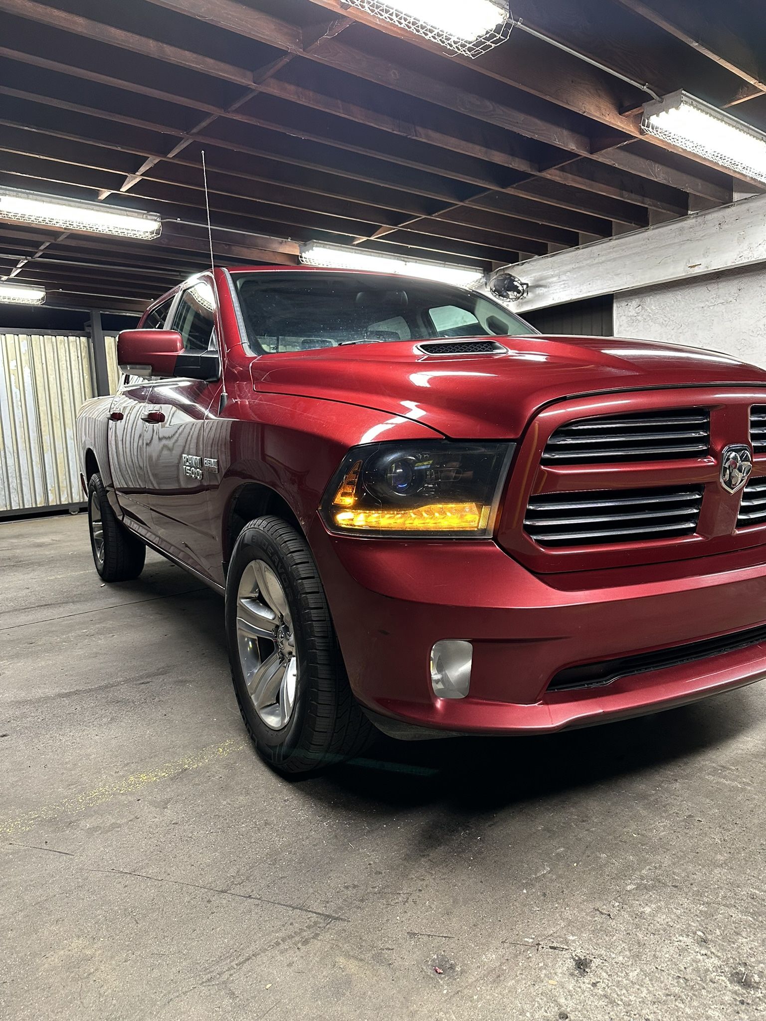 2015 Dodge Ram for Sale in Burbank, CA - OfferUp