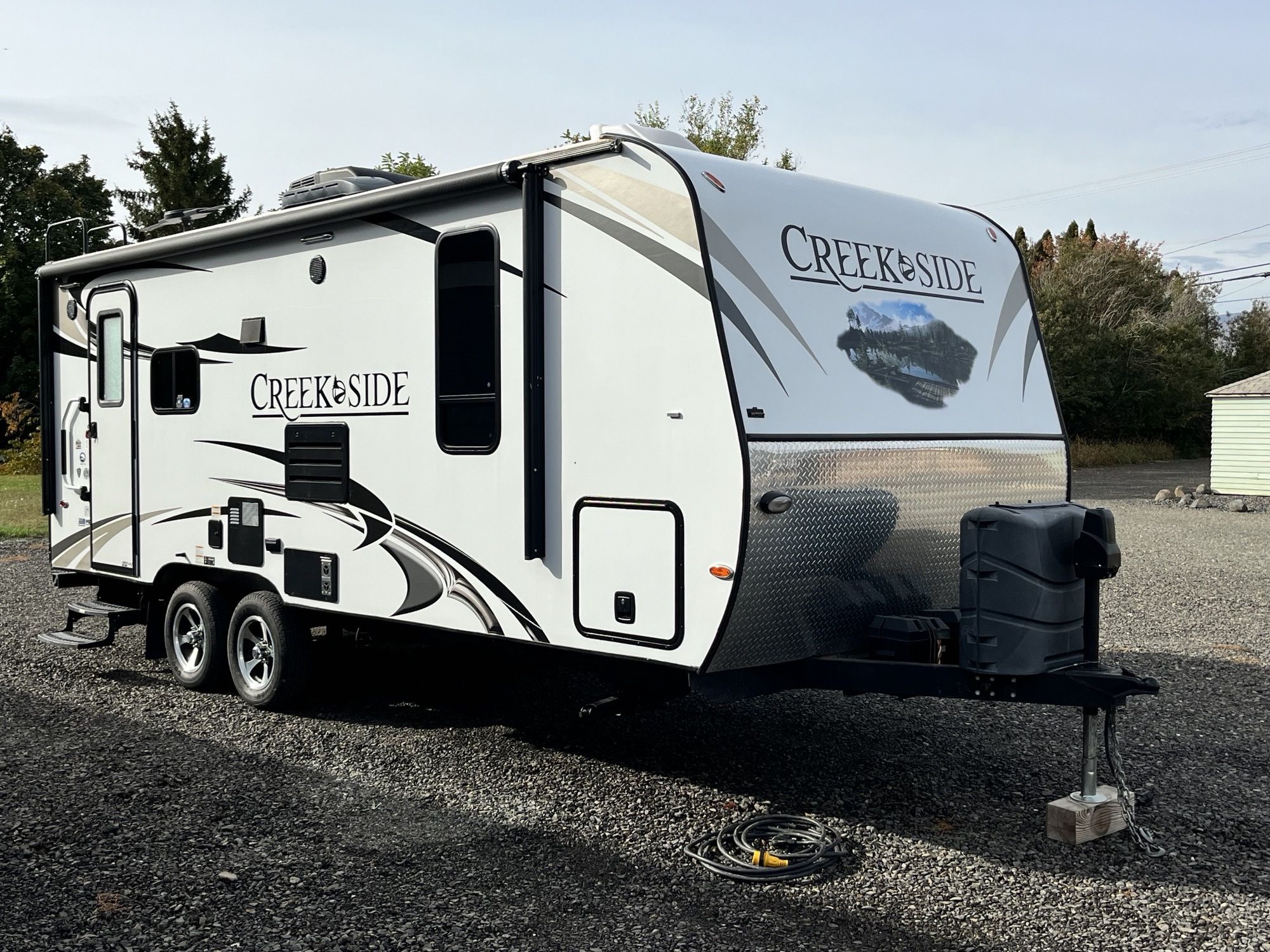 2016 Outdoors RV Creekside 21 RBS for Sale in Ellensburg, WA - OfferUp