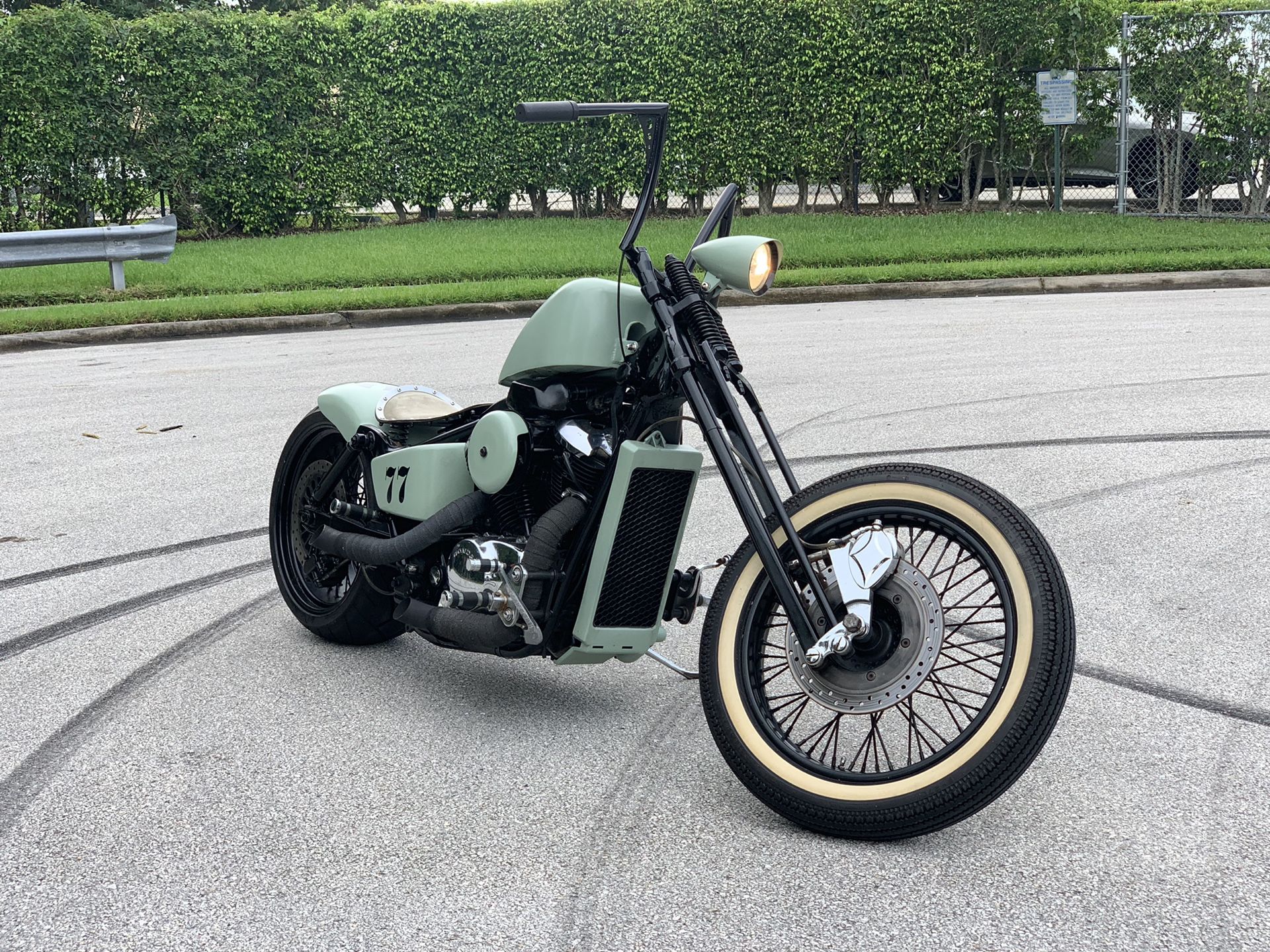 2002 HONDA SHADOW 750 BOBBER/CHOPPER for Sale in Fort Lauderdale, FL - OfferUp