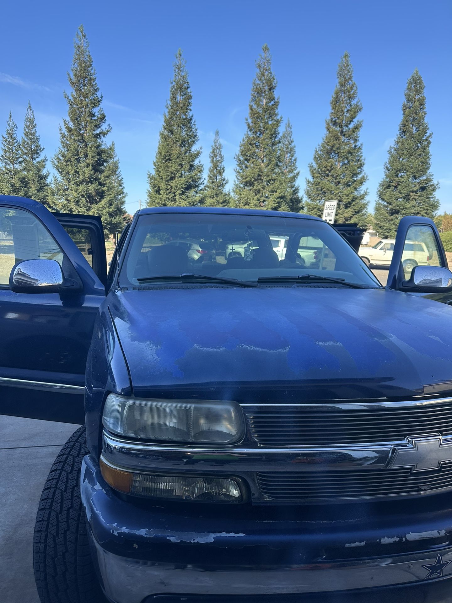 2002 Chevy Crew cab for Sale in Modesto, CA - OfferUp