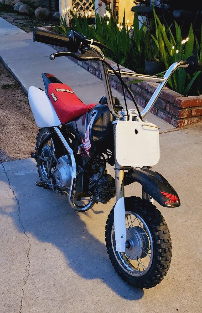 2002 Honda Xr50 for Sale in Hesperia, CA - OfferUp
