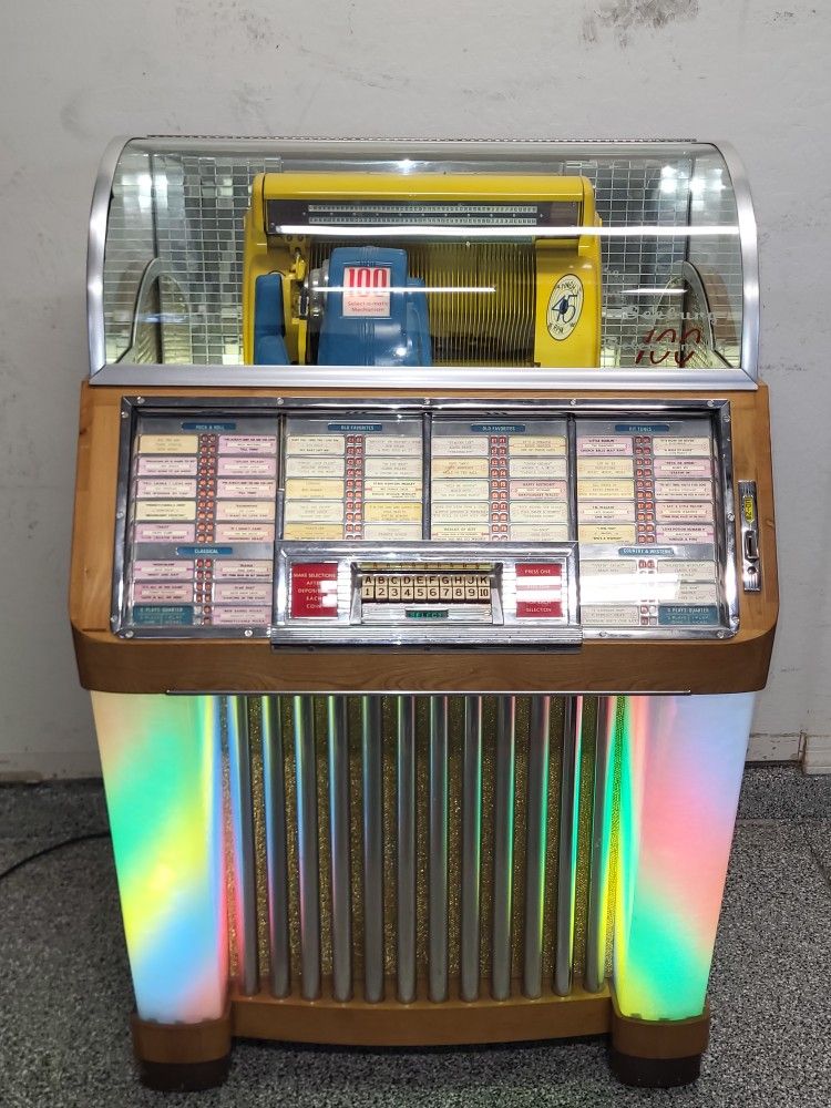Seeburg 100 Select-O-Matic Jukebox Model M100C for Sale in Chandler, AZ ...