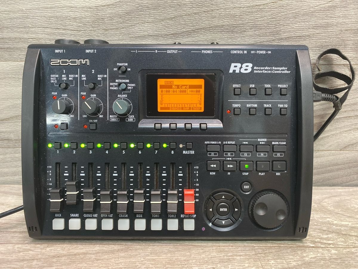 A1 Hawk – Zoom R8 Multitrack Recorder – Black – w/ Cord (A1D024488 ...