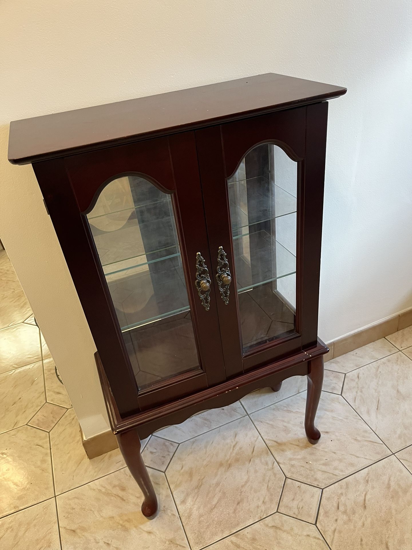 Cherry Curio Cabinet With 2 Shelves And Mirror Back for Sale in Garden ...