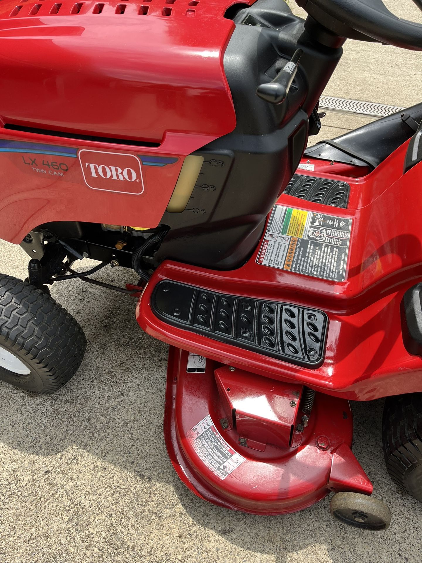 Toro LX460 Riding Lawnmower for Sale in Maple Heights, OH - OfferUp