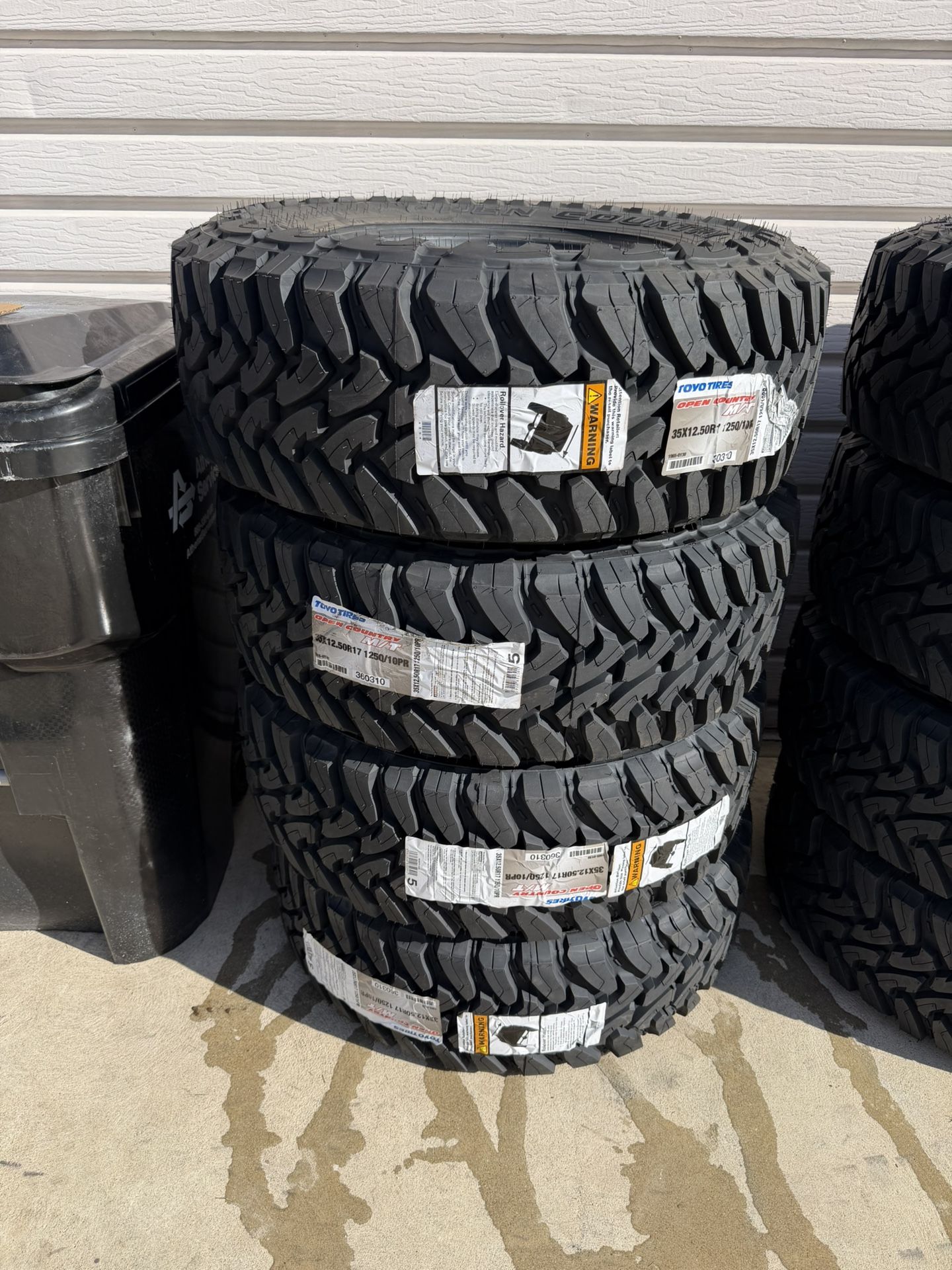 4 NEW 35x12.50r17 TOYO M/T tires Tacoma rims Chevy rims 6 lug rims 35s ...