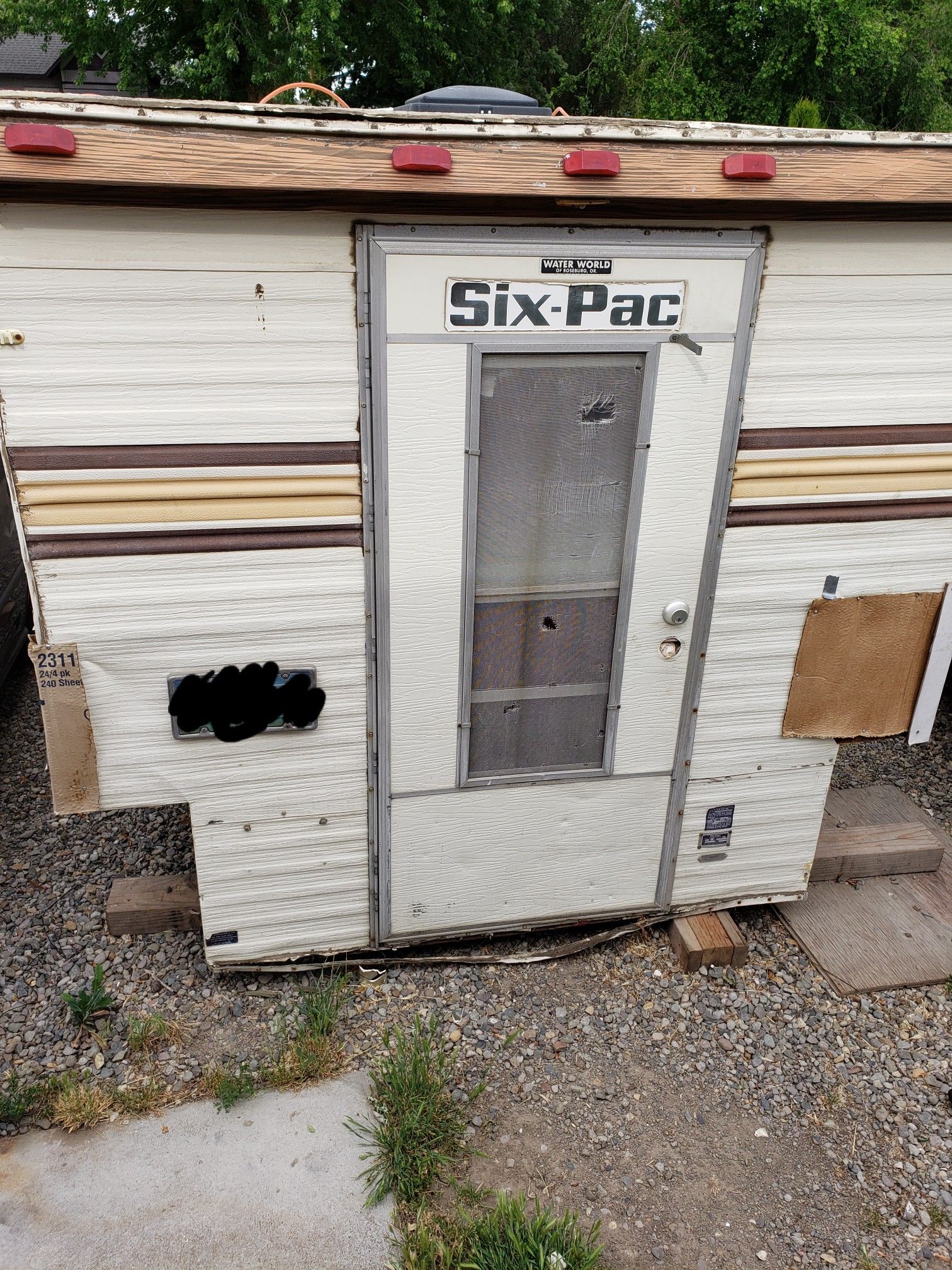 Six Pac camper for Sale in Granger, WA - OfferUp