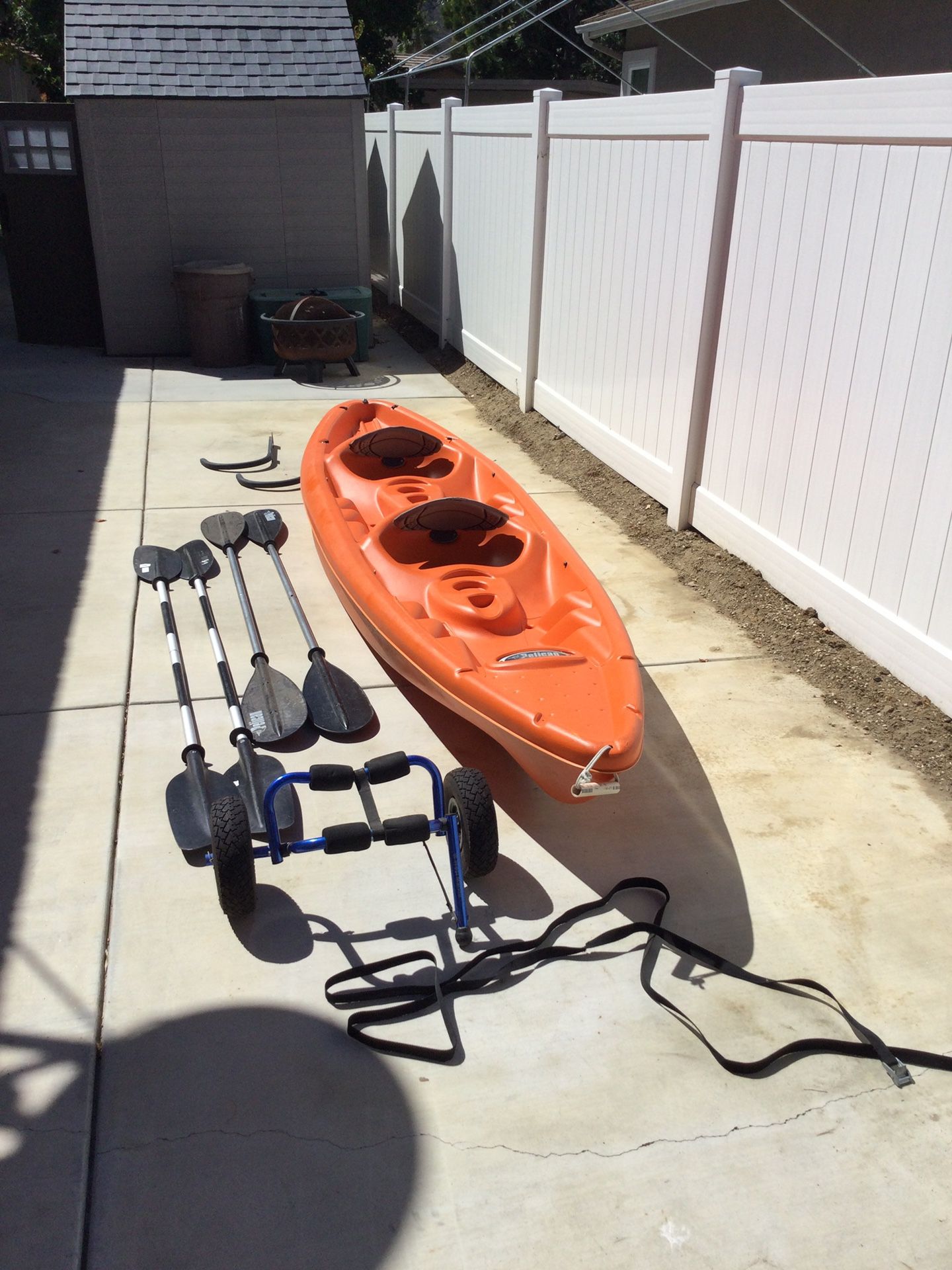 13 Foot Pelican Tandem Kayak for Sale in Murrieta, CA - OfferUp