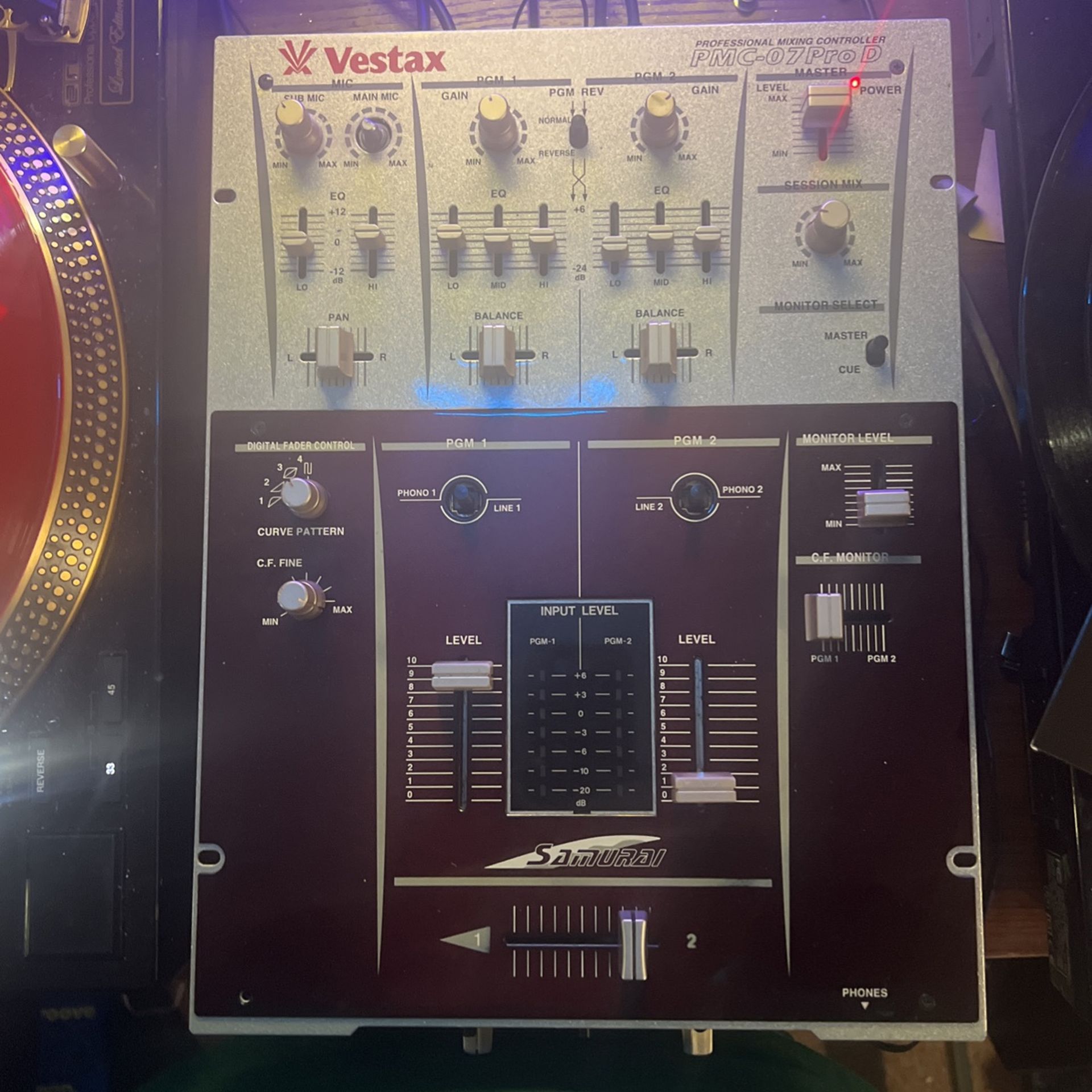 Vestax 07 pro samurai for Sale in Las Cruces, NM - OfferUp