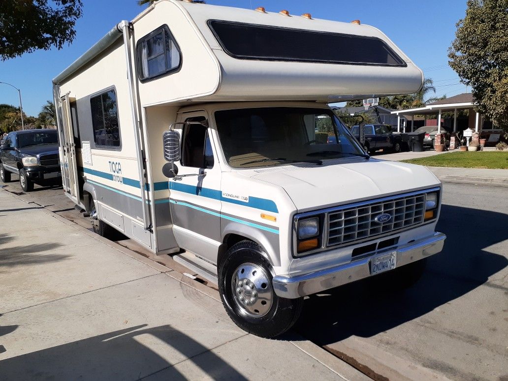 1989 tioga 26ft class c motorhome for Sale in Anaheim, CA - OfferUp