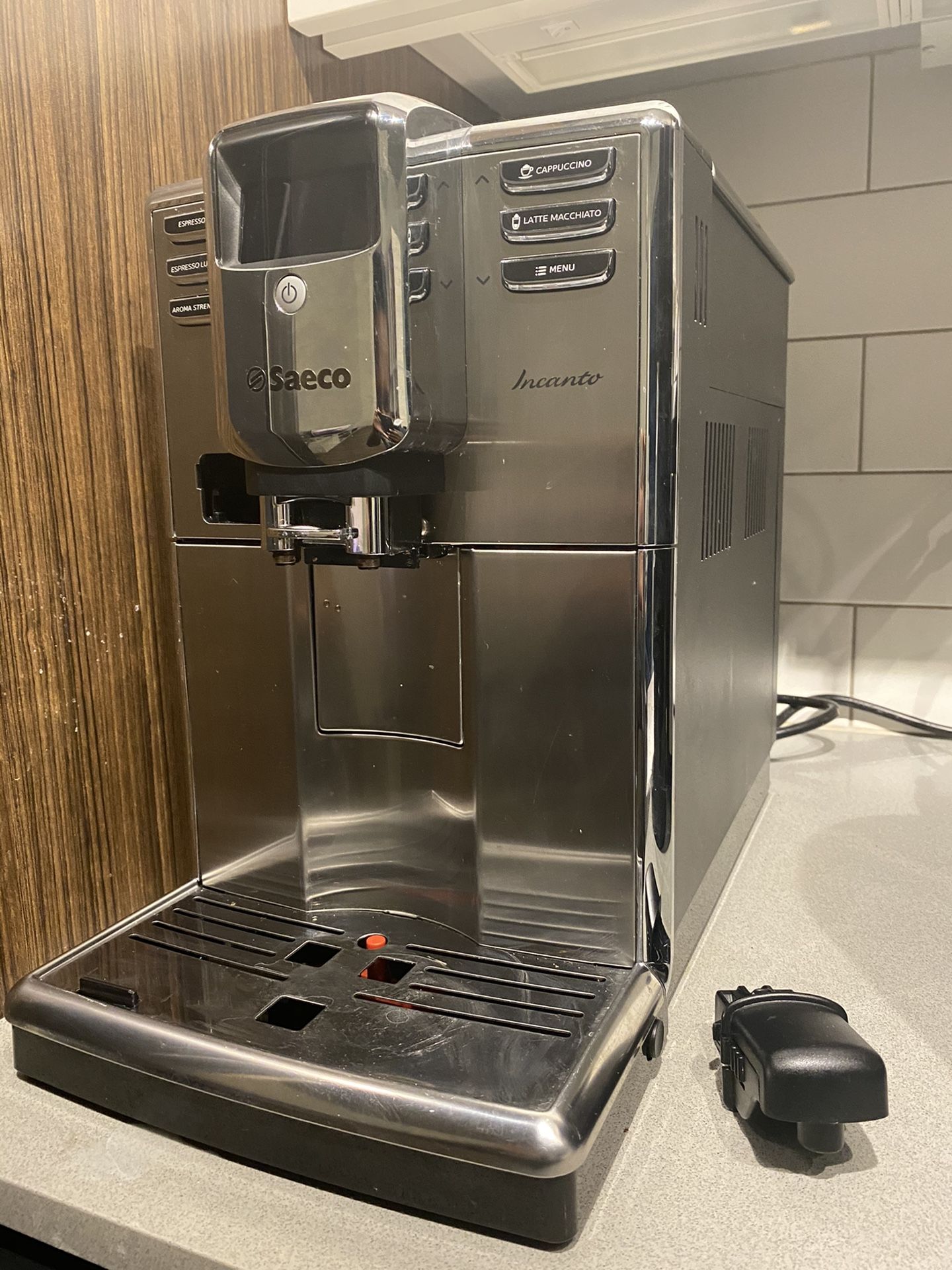 Saeco Incanto Carafe Super Automatic Espresso Machine with AquaClean ...