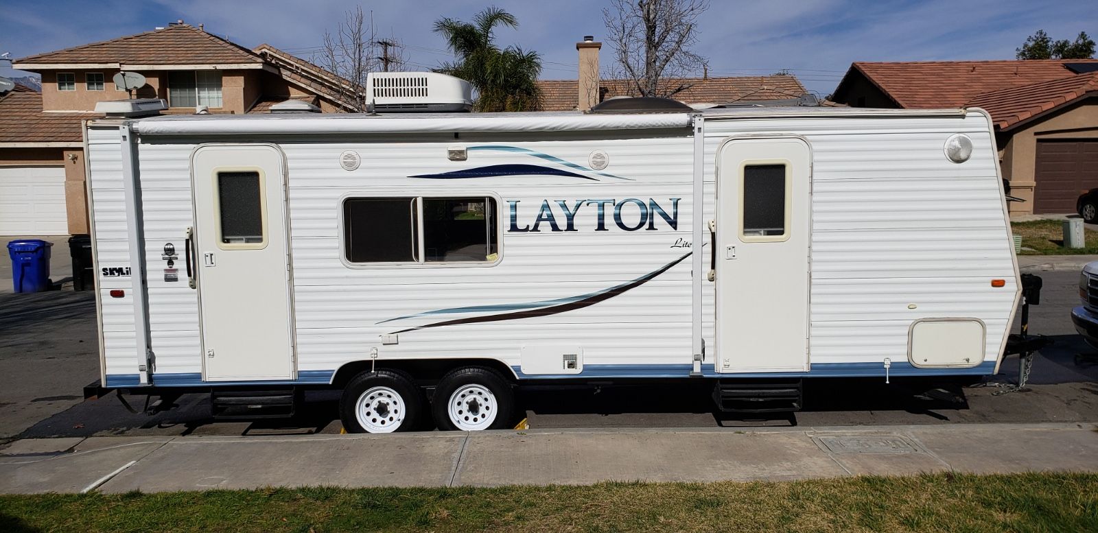 2007 Layton lite skyline for Sale in Fontana, CA - OfferUp