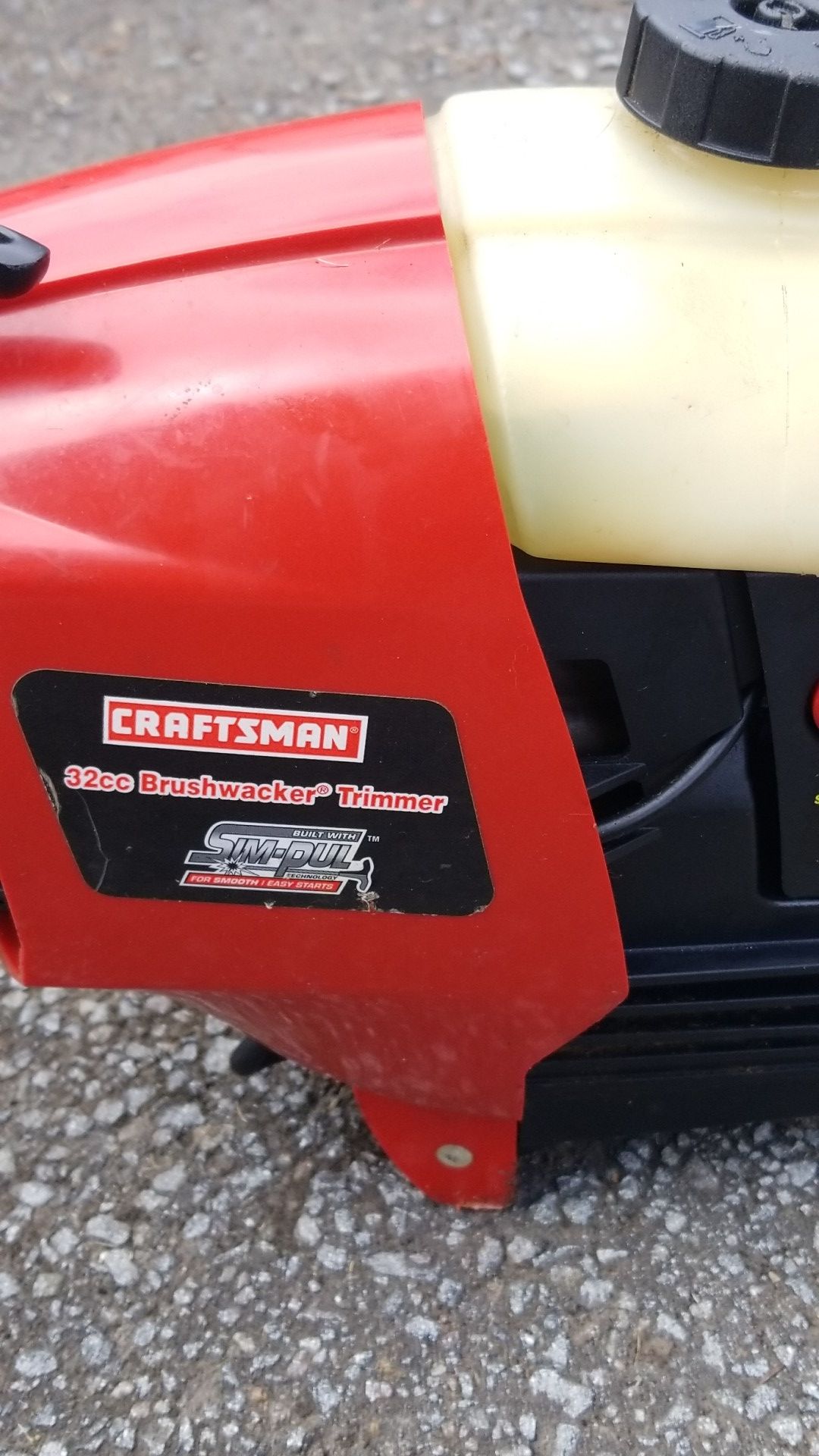 Craftsman weed eater with bushwacker head for Sale in Puyallup, WA ...