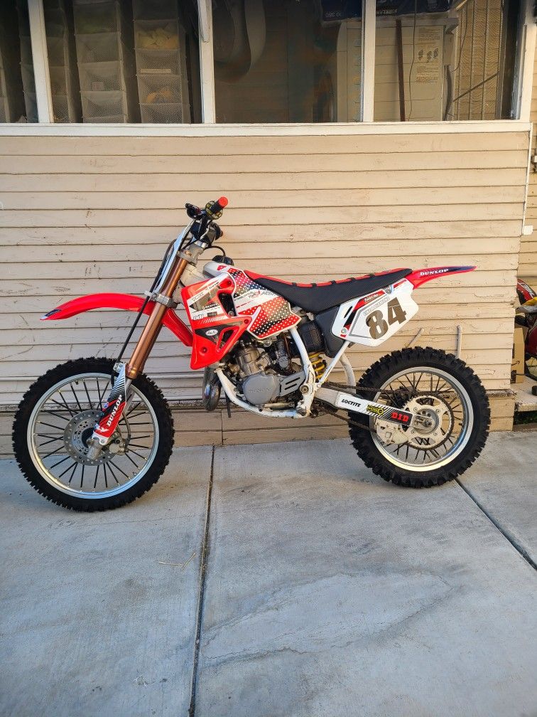 Honda CR80R CR80RB Race Bike 1998 for Sale in Alhambra, CA - OfferUp