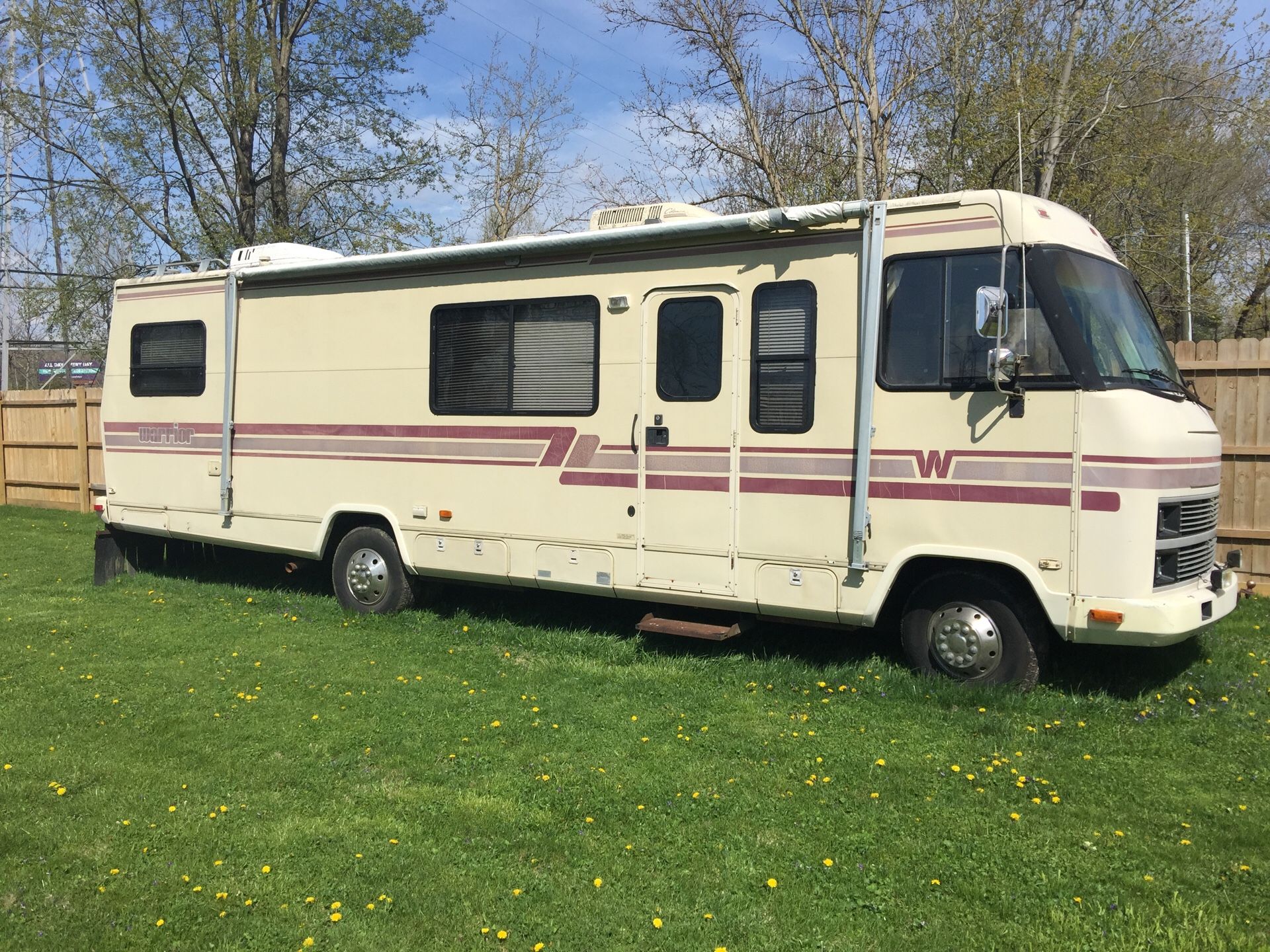 1991 Winnebago motor home 61000 miles for Sale in Indianapolis, IN ...