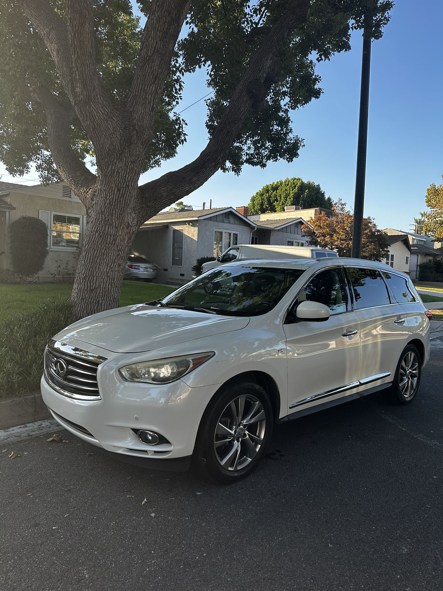 2015 Infiniti Qx60 for Sale in Burbank, CA - OfferUp