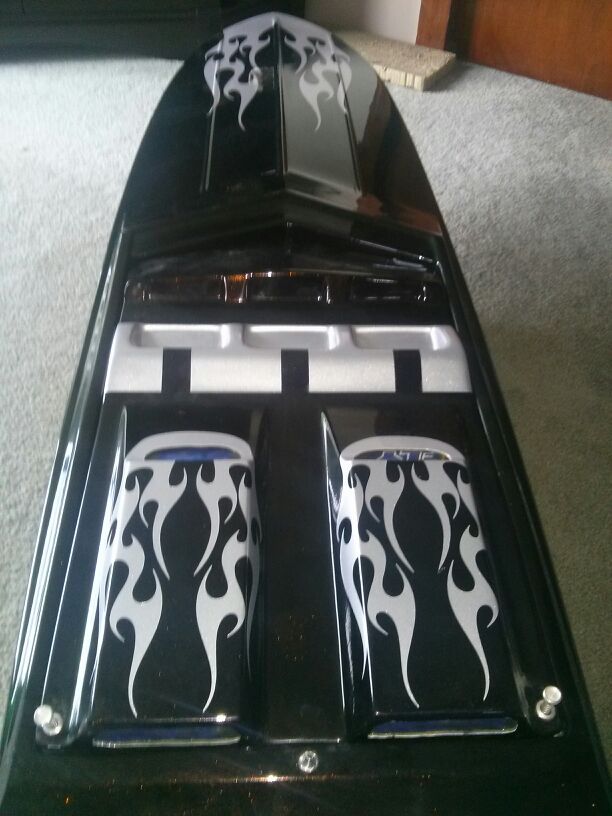50" Apache RC boat for Sale in New Baltimore, MI - OfferUp