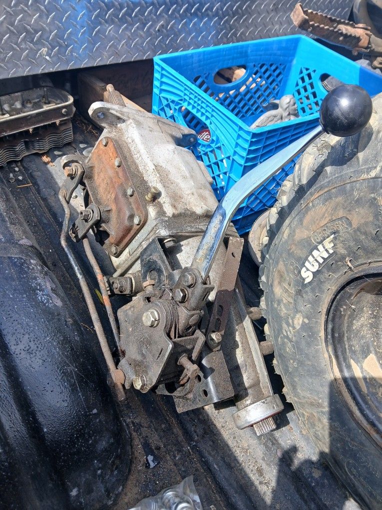 1970s BORG WARNER SUPER T10 !! 4 SPEED!! ALUMINUM!! WITH HURST SHIFTER ...
