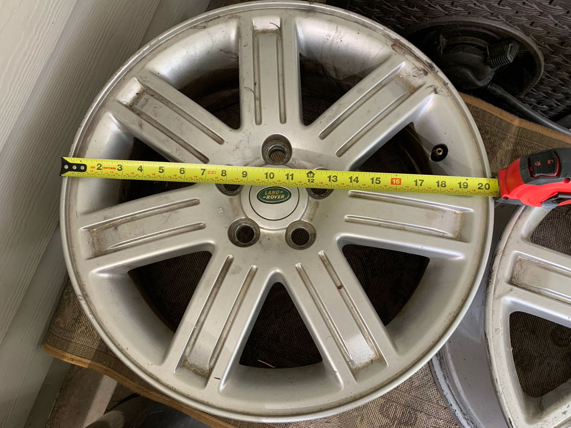 Set Of 4 - 20” Land Rover Rims for Sale in Mercer Island, WA - OfferUp