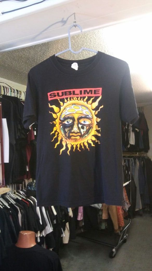 Sublime sun logo 2006 tshirt small for Sale in San Diego, CA - OfferUp