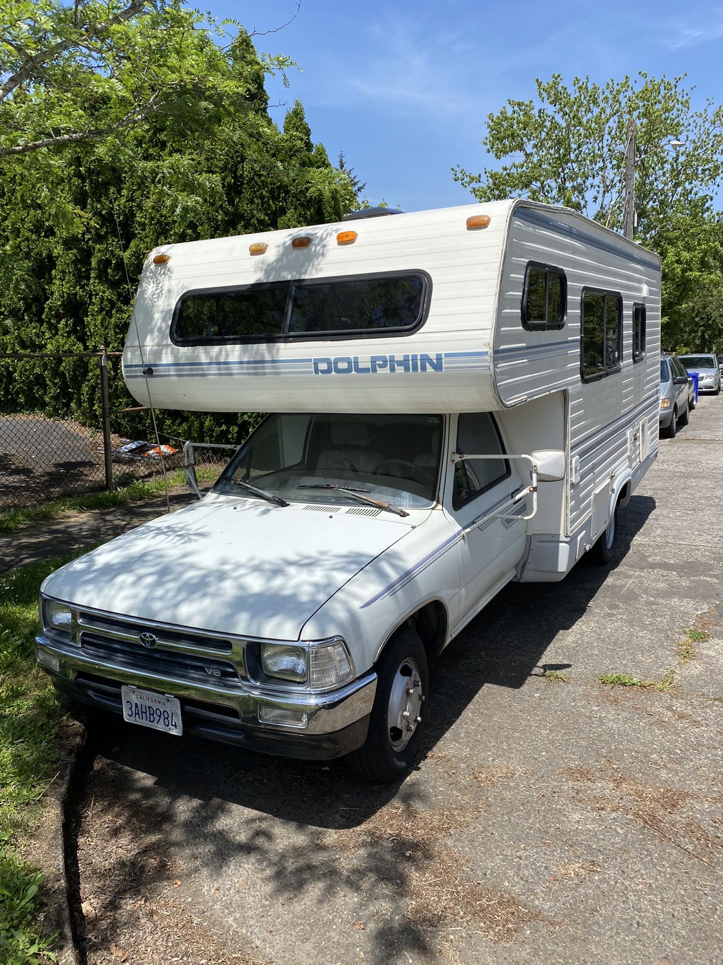 1992 Toyota RV Dolphin motorhome Clean Title for Sale in Portland, OR ...