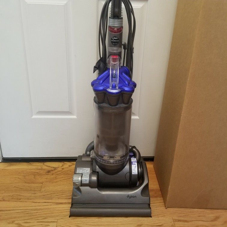 Dyson Dc33 Box