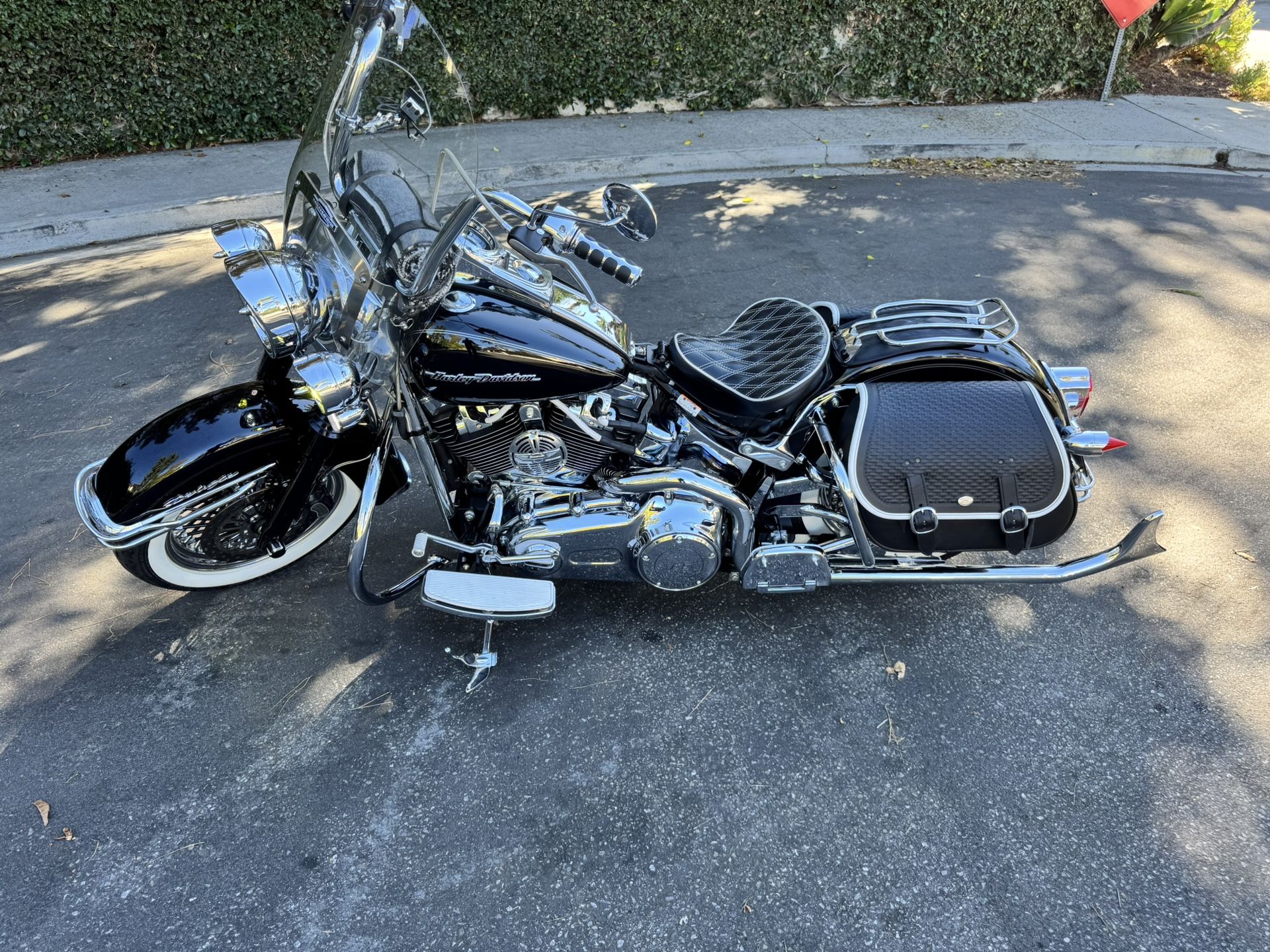 2017 Harley Davidson Softail Deluxe for Sale in Los Angeles, CA - OfferUp