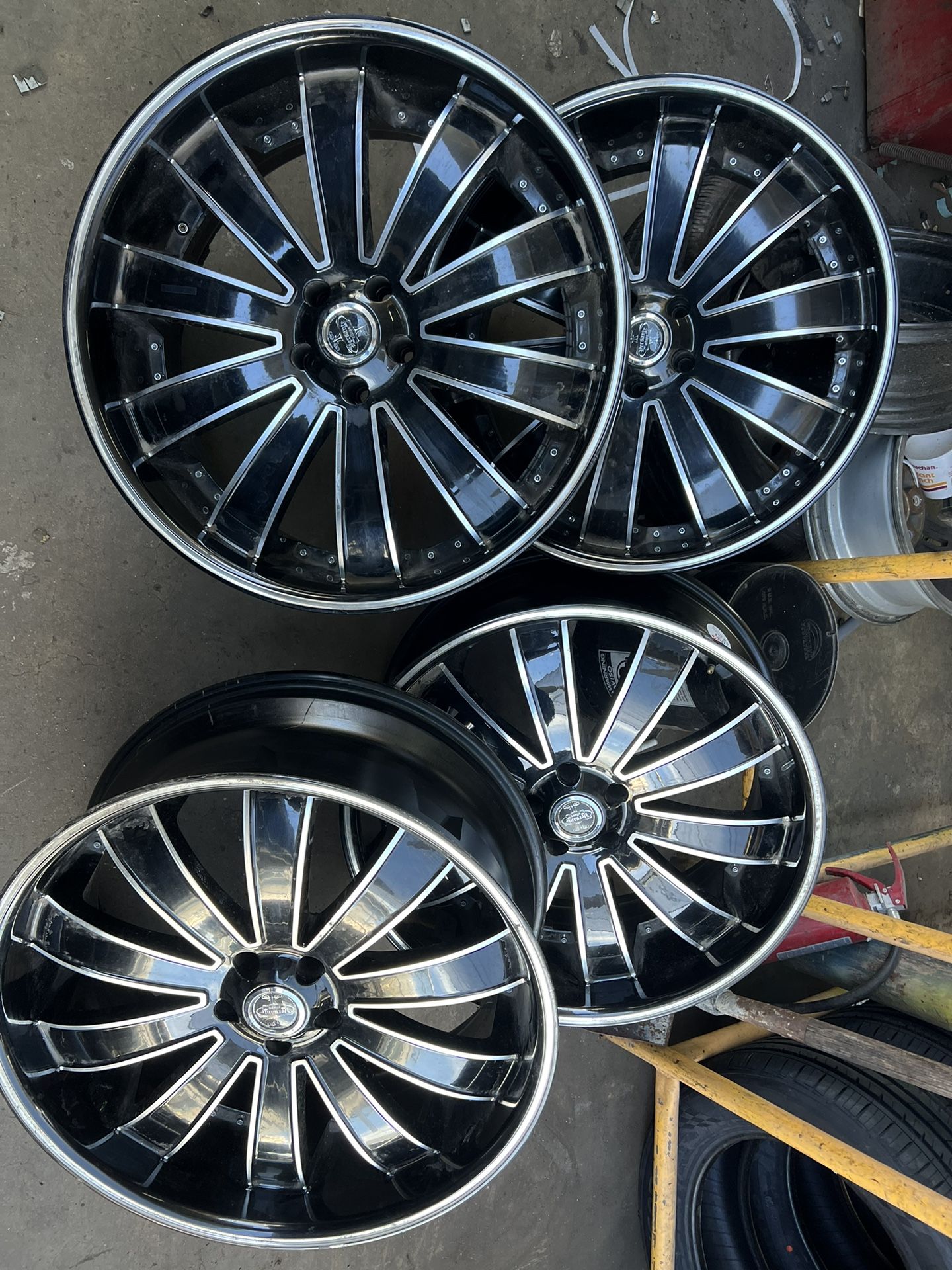 22inch Rims 5x115 for Sale in Santee, CA - OfferUp