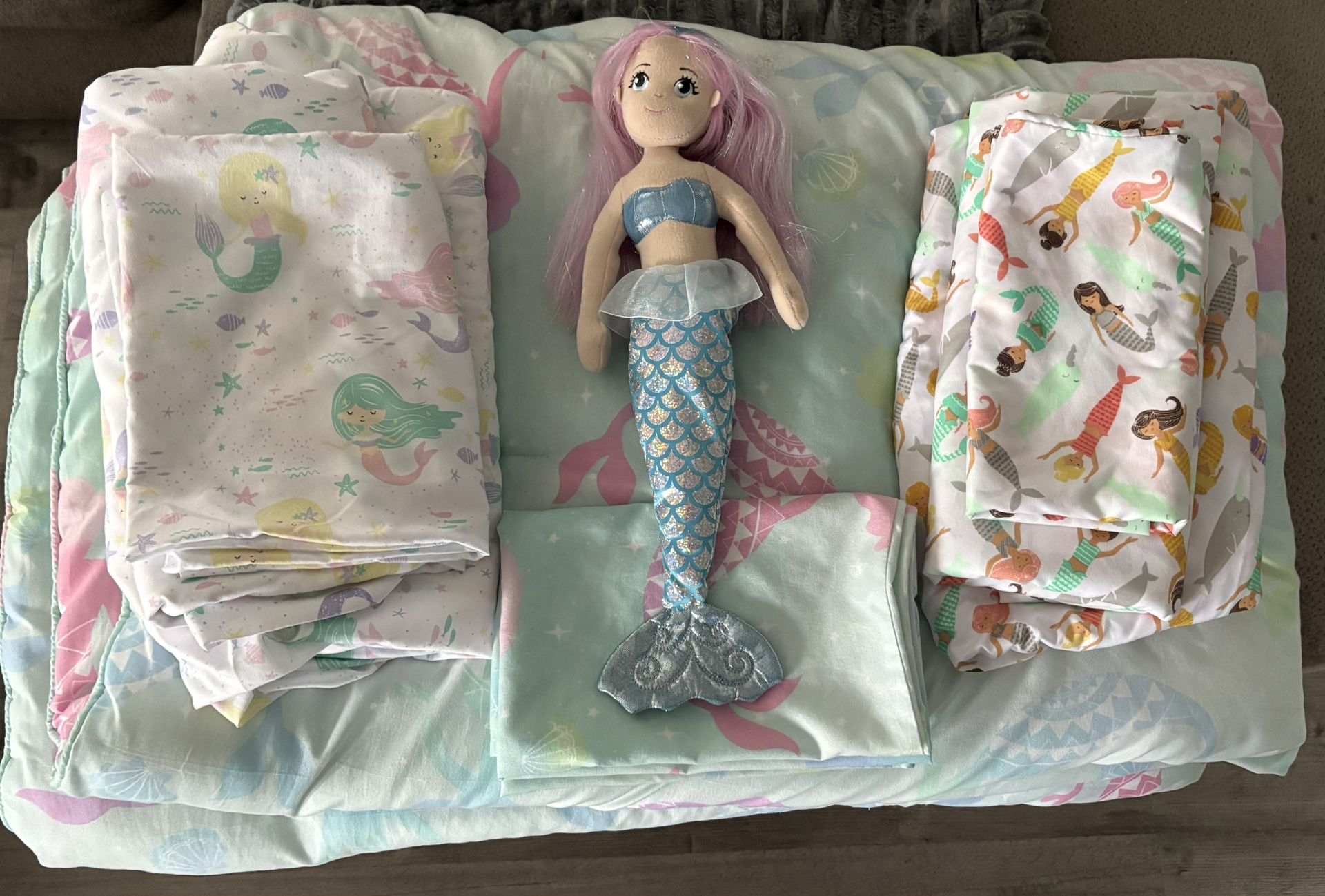 Mermaid comforter with matching pillow case, 2 sets of mermaid sheets ...