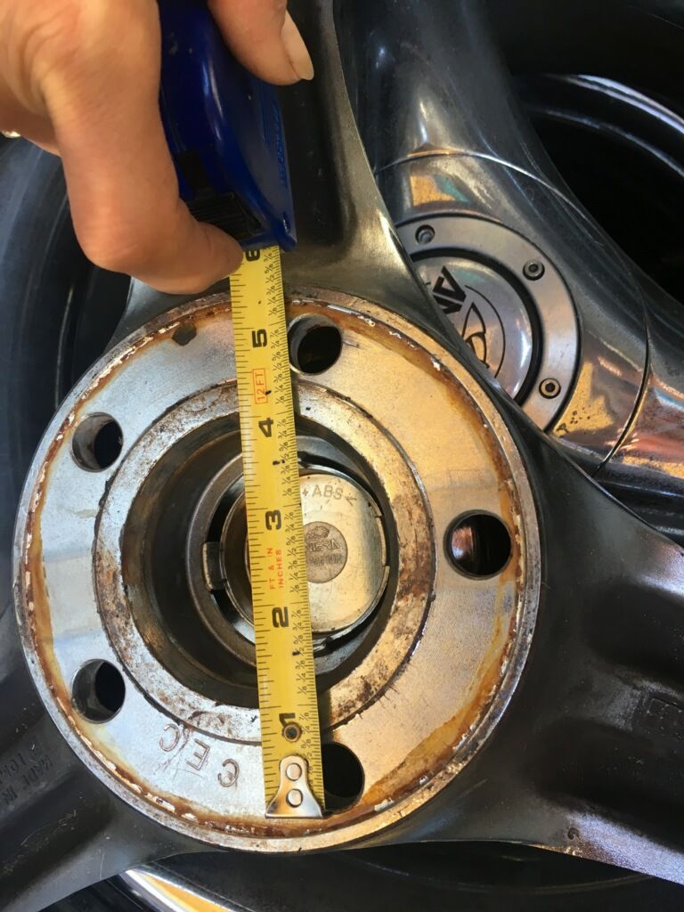 Antera 18" Opus One 3 spoke rims for Sale in Madera, CA - OfferUp