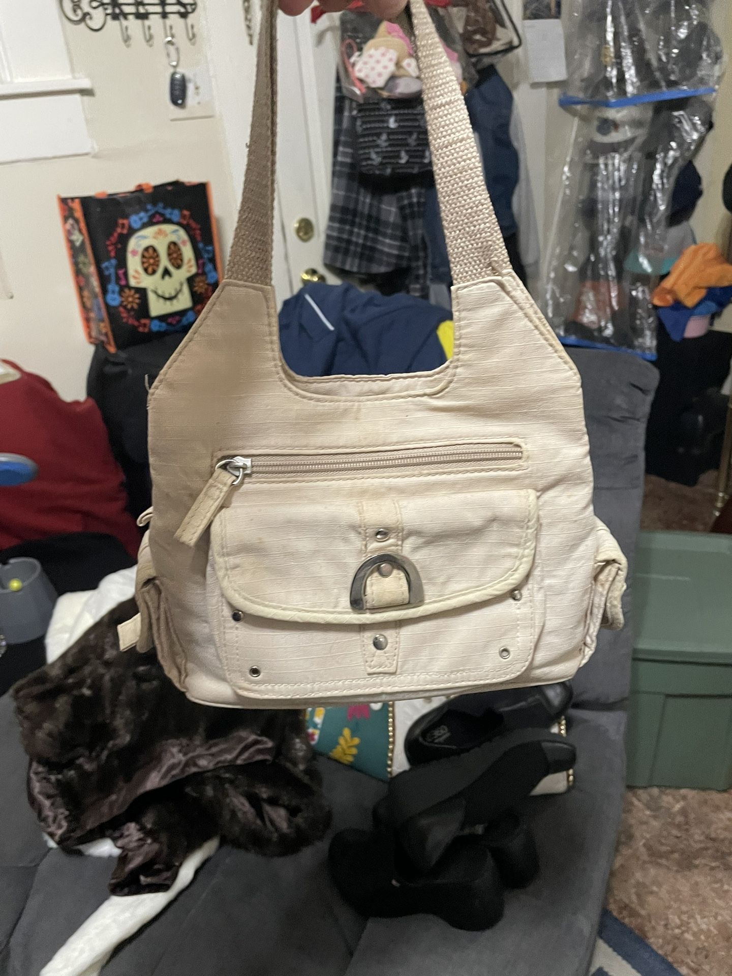 Purse for Sale in San Antonio, TX - OfferUp