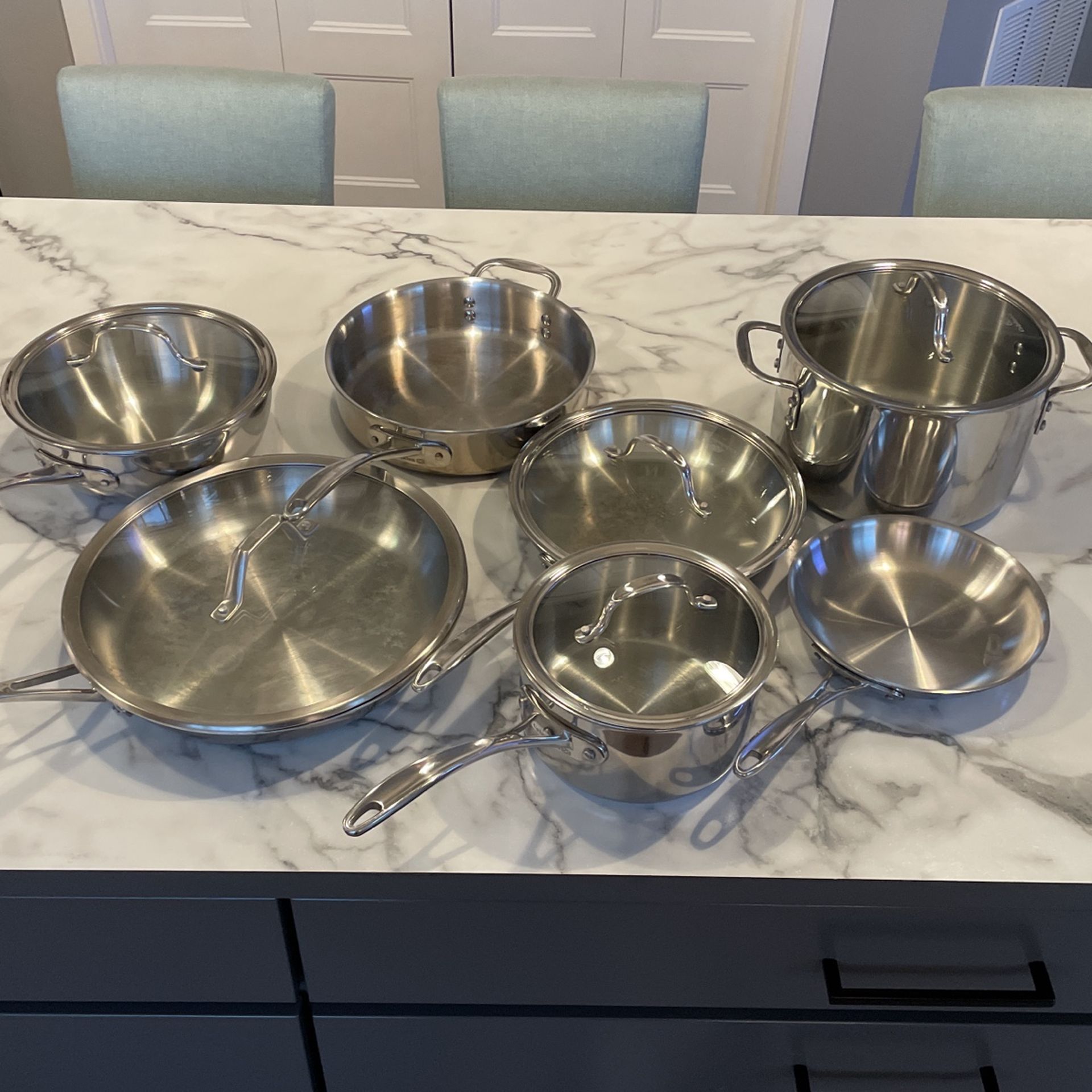 Calphalon Pots And Pan- Stainless Steel for Sale in Post Falls, ID ...