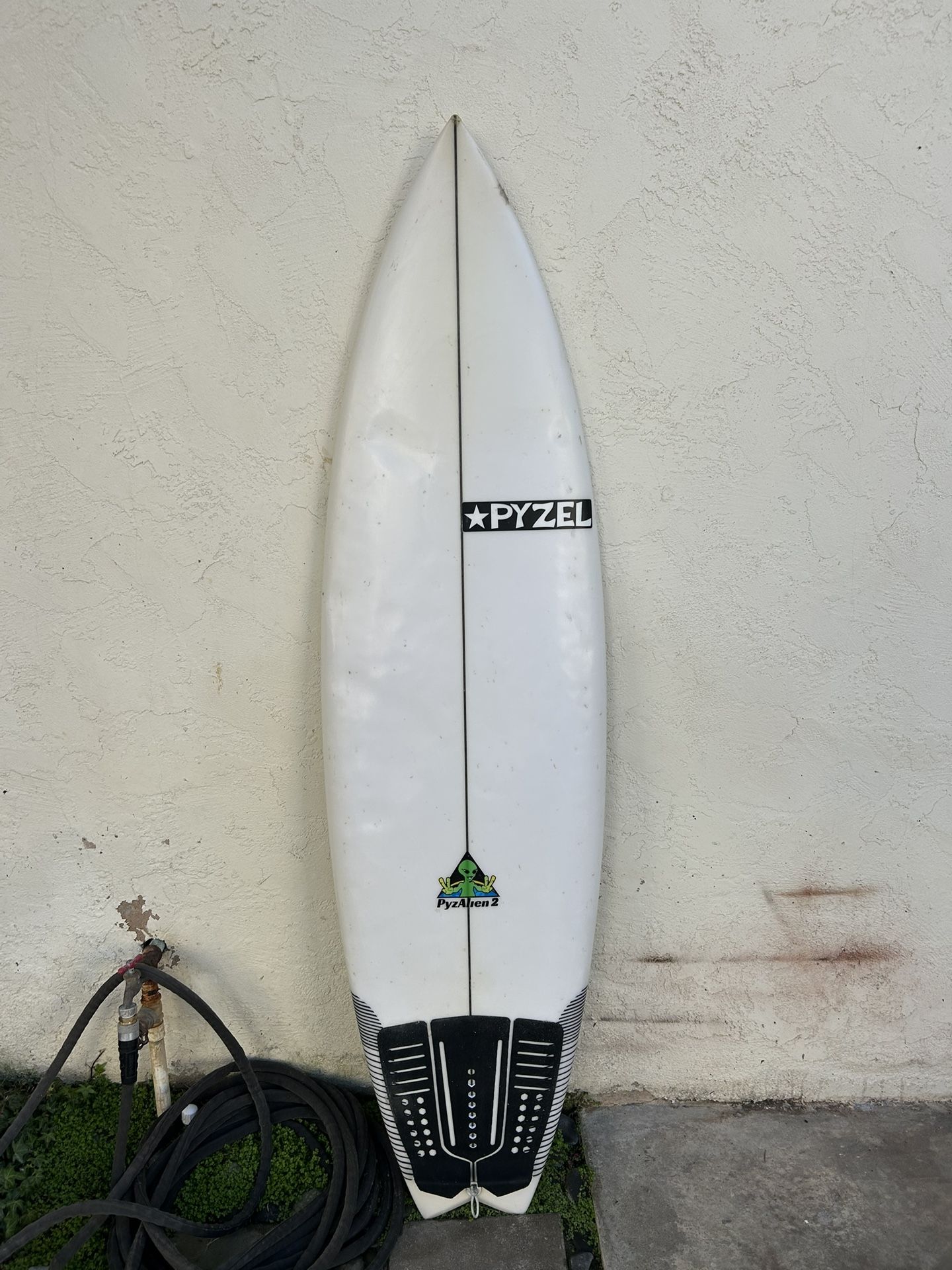 6’0 Pyzel Pyzalien 2 Surfboard for Sale in San Diego, CA - OfferUp