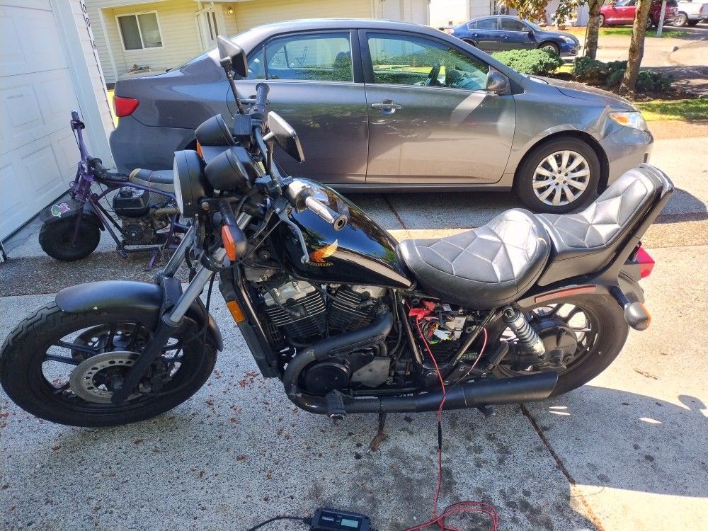 1984 Honda Shadow 700 Black