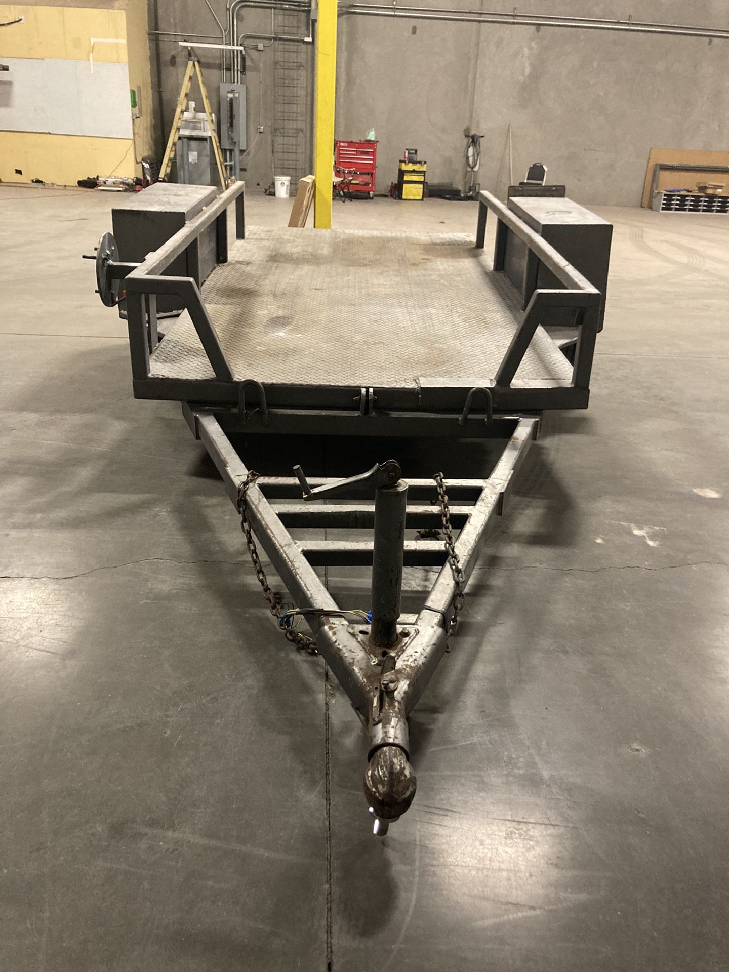 Tilt Trailer, All Steel, 5000 lb Axle. 5’ X 10’ for Sale in North Las ...