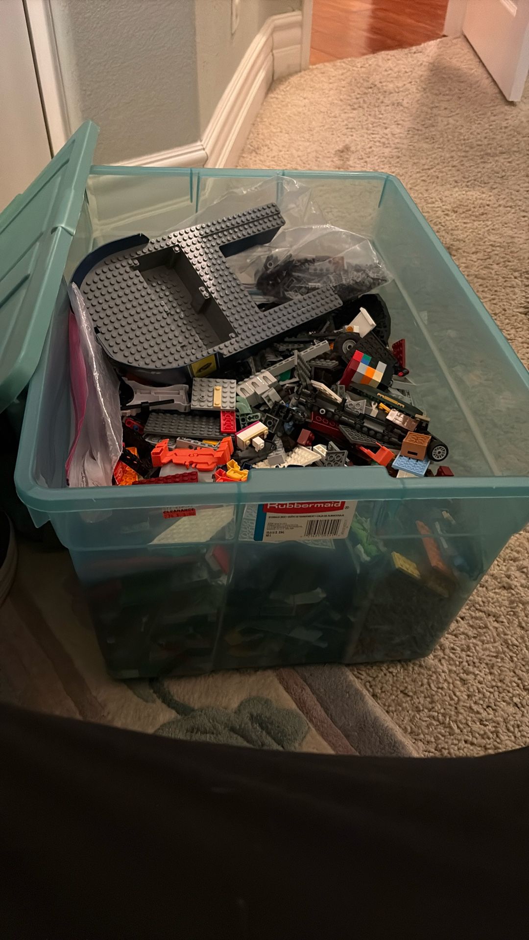 Legos Giant Bin Filled with So Many Lego Kits - Thousands of Pieces for ...