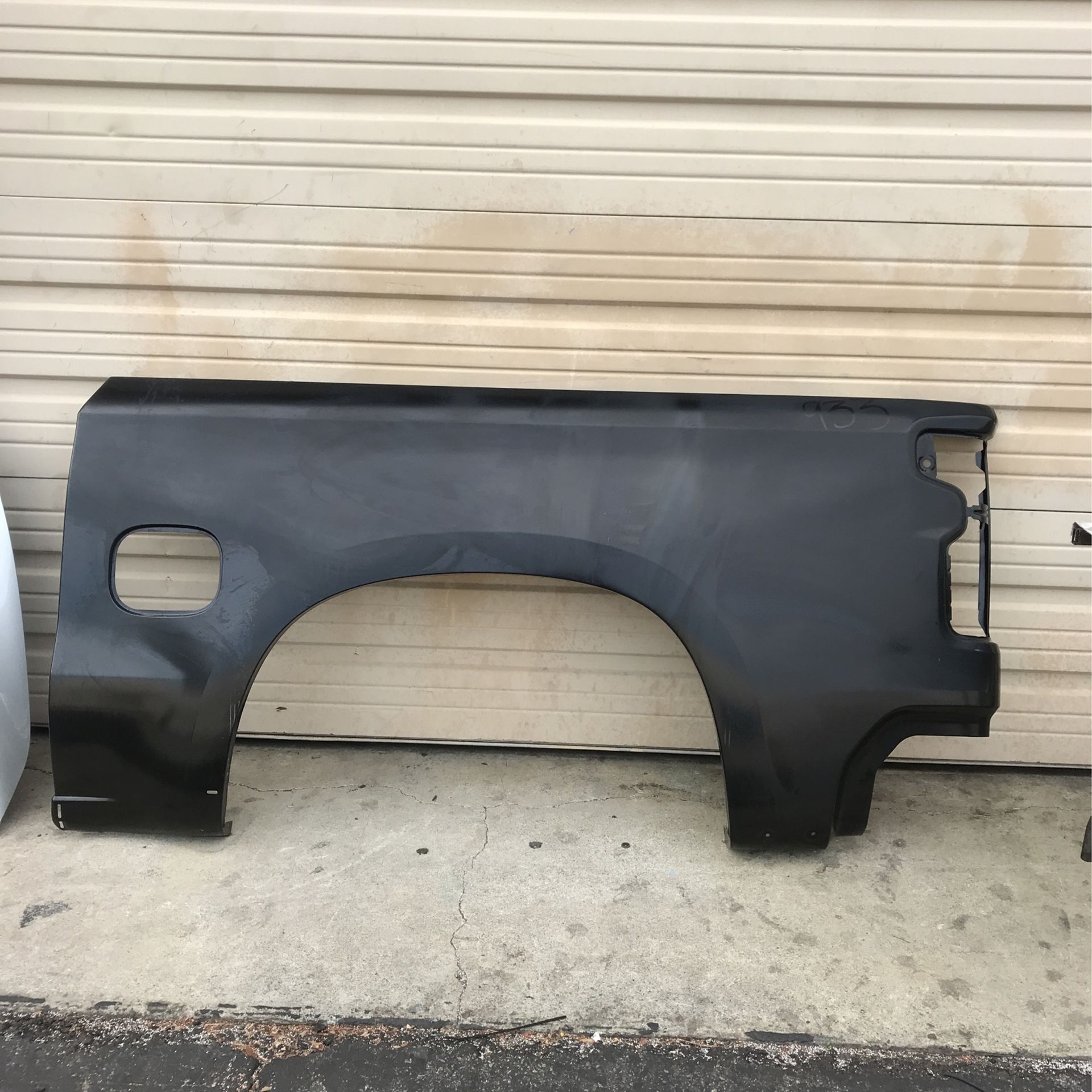 2019-2023 CHEVROLET SILVERADO LEFT REAR QUARTER PANEL OEM for Sale in ...