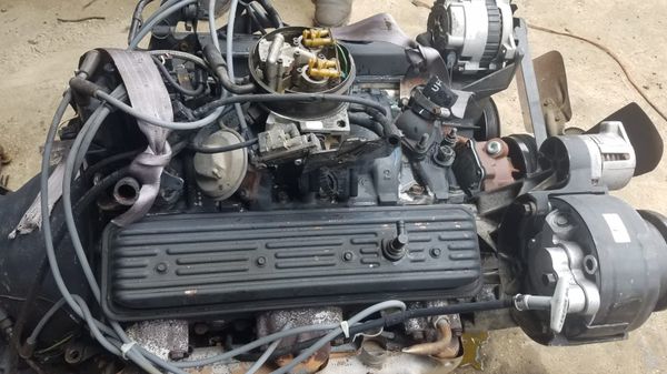 Chevy engine 350 tbi good condition for Sale in Opa-locka, FL - OfferUp