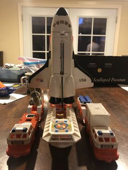 Matchbox Mega Rig Space Shuttle