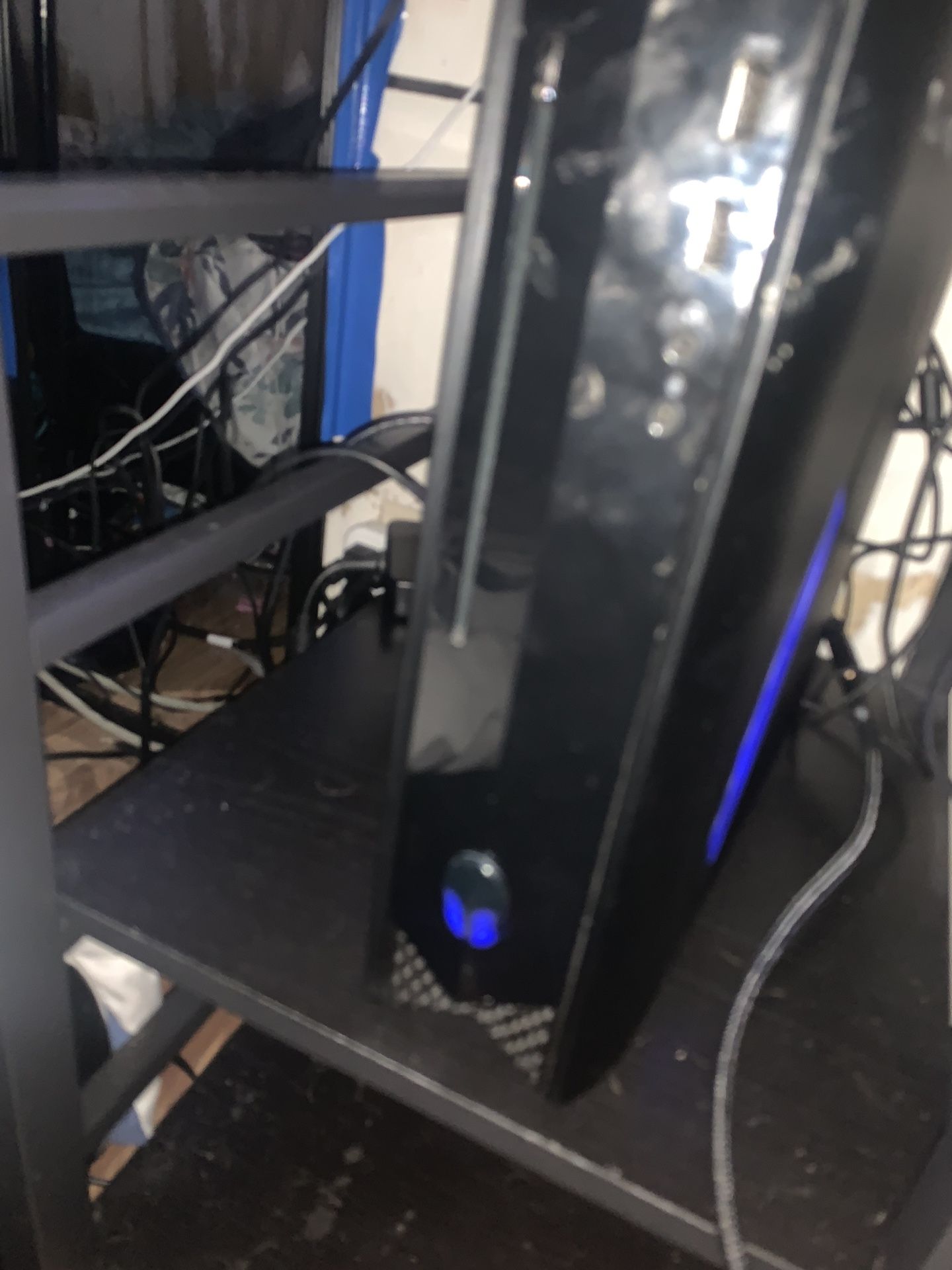 Alienware X51 R2 Gaming Pc for Sale in Mesa, AZ - OfferUp