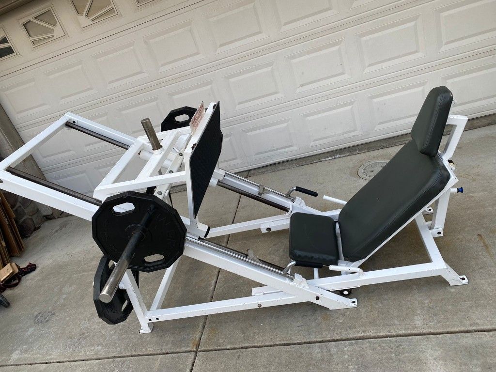 Used Linear Leg Press