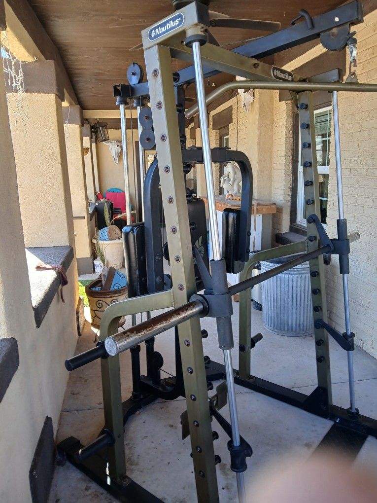 Nautilus Exercise Equipment for Sale in El Paso, TX - OfferUp